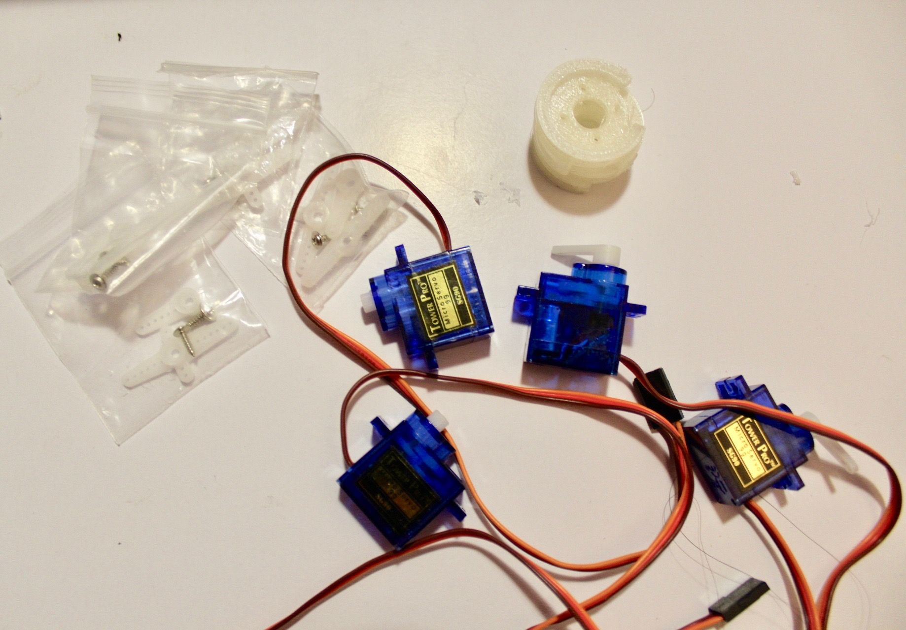 3D Printed Robotic Hand With Bluetooth Control : 18 Steps (with ...