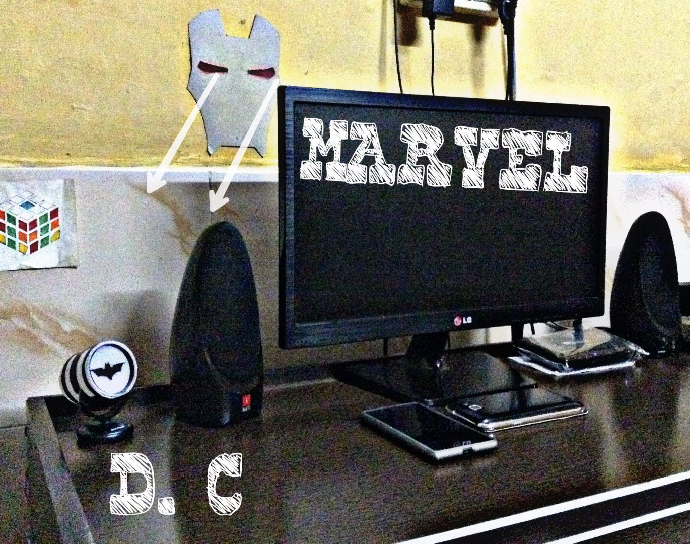 DIY Batsignal : 8 Steps - Instructables