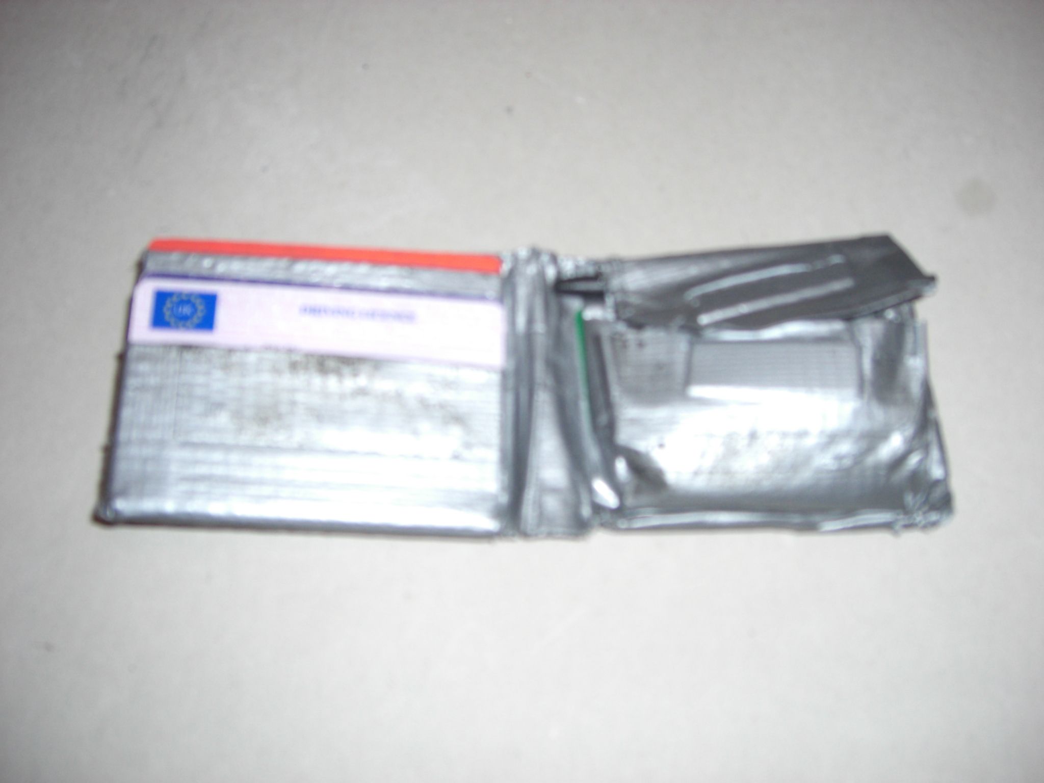 Custom Designed Durable and Functional Duct Tape Wallet : 7 Steps ...