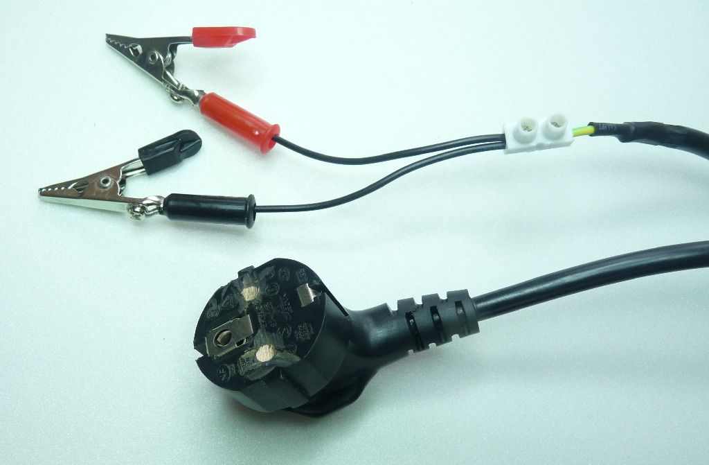 A Quick and Cheap Grounding Plug : 4 Steps - Instructables