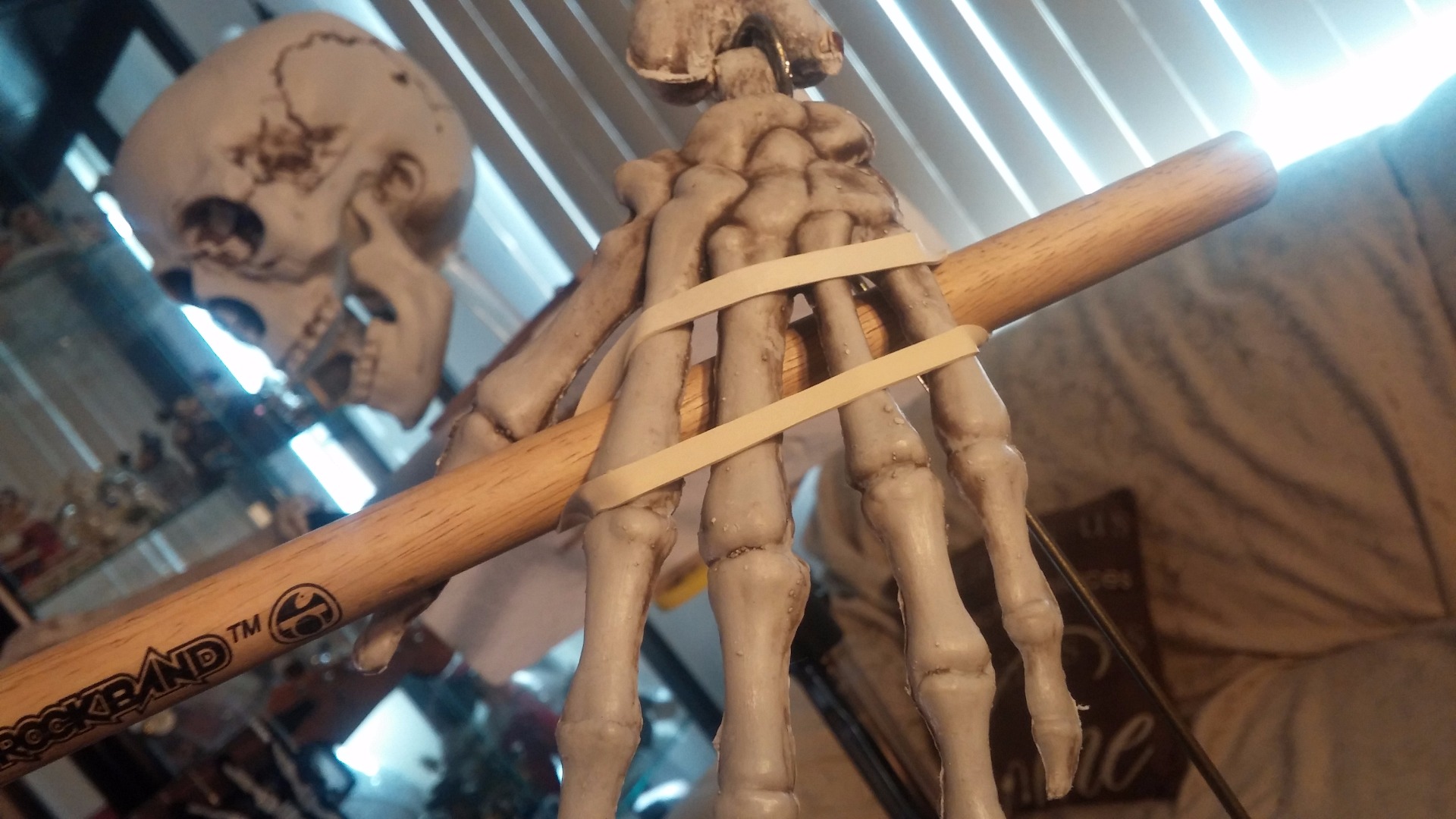 Arduino Controlled Animatronic Skeleton Rock Band - in Progress : 7 ...