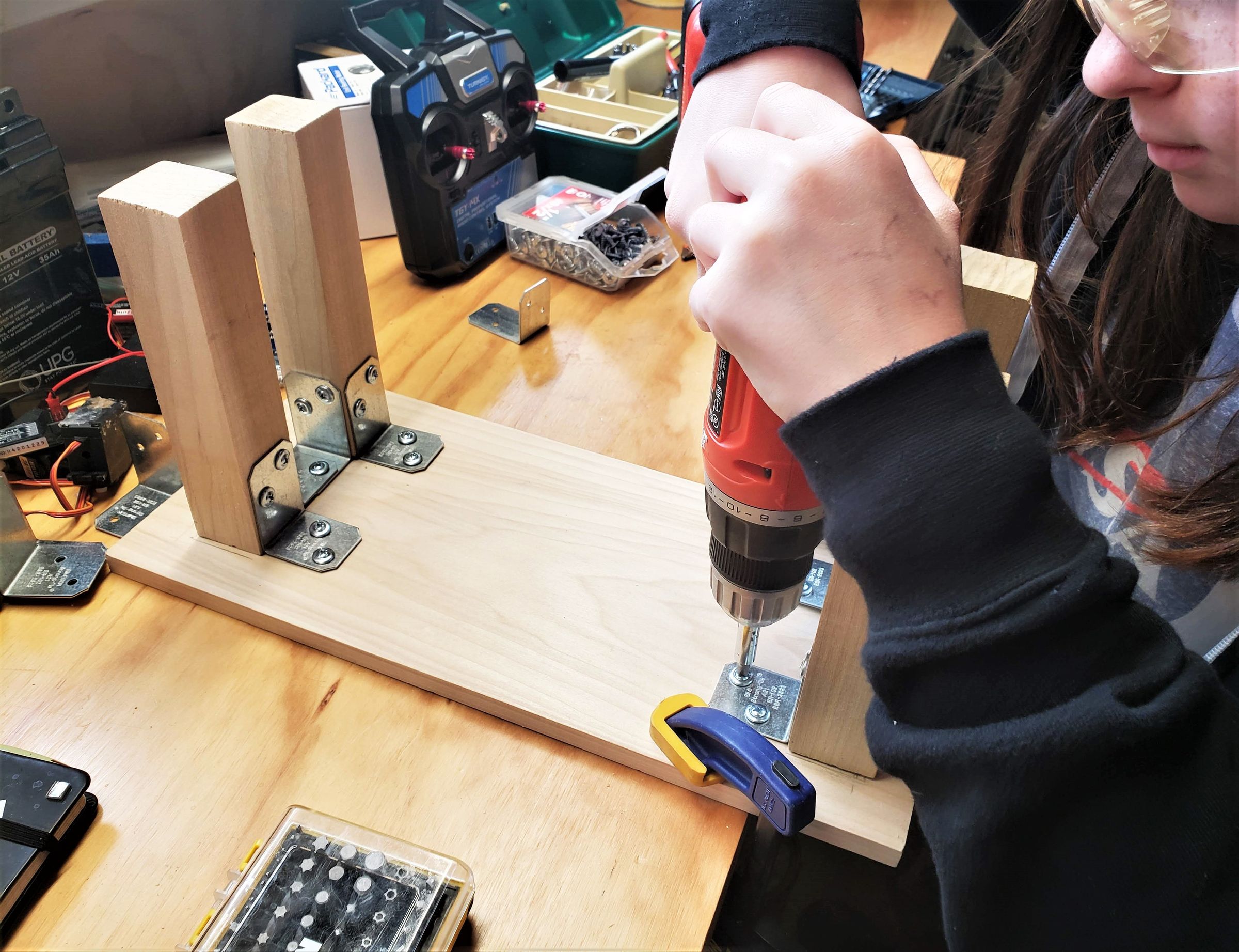 Mini Robotic Table (prototype) : 6 Steps - Instructables