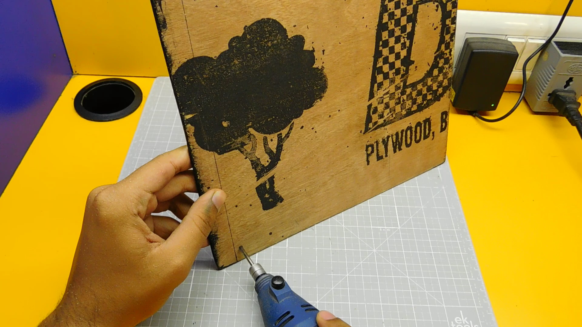 CleanSweep- the Floor Cleaning Robot! : 12 Steps (with Pictures ...