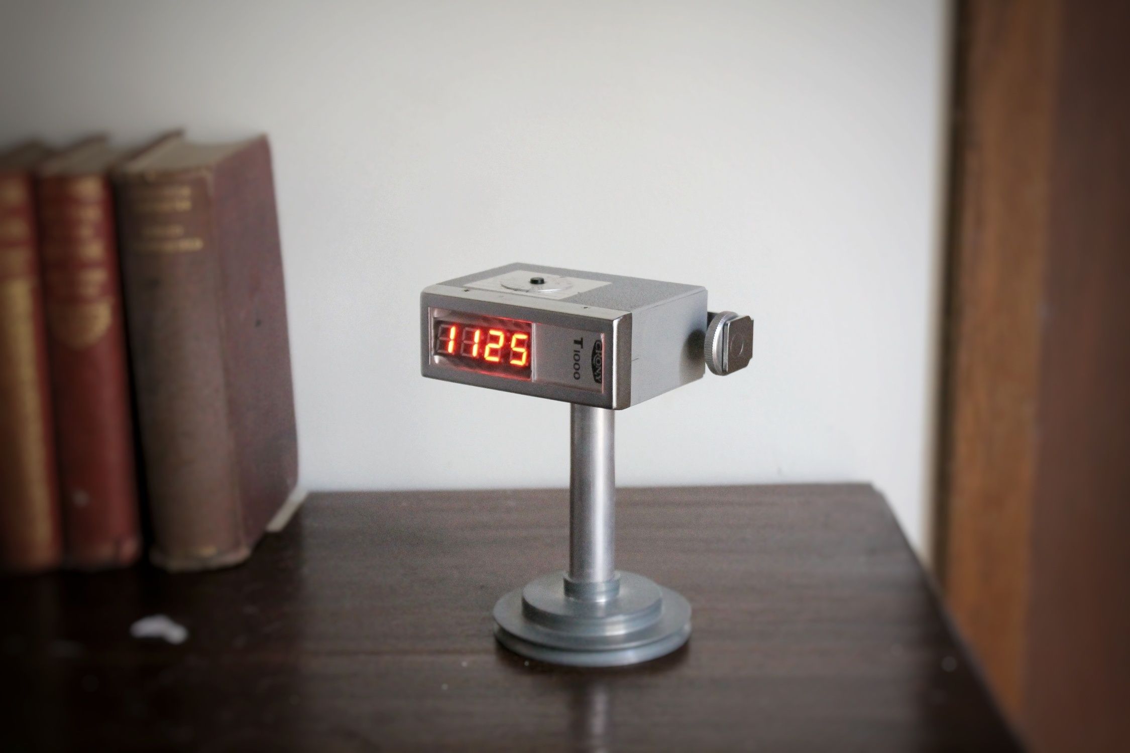 Vintage Flash Clock : 9 Steps (with Pictures) - Instructables