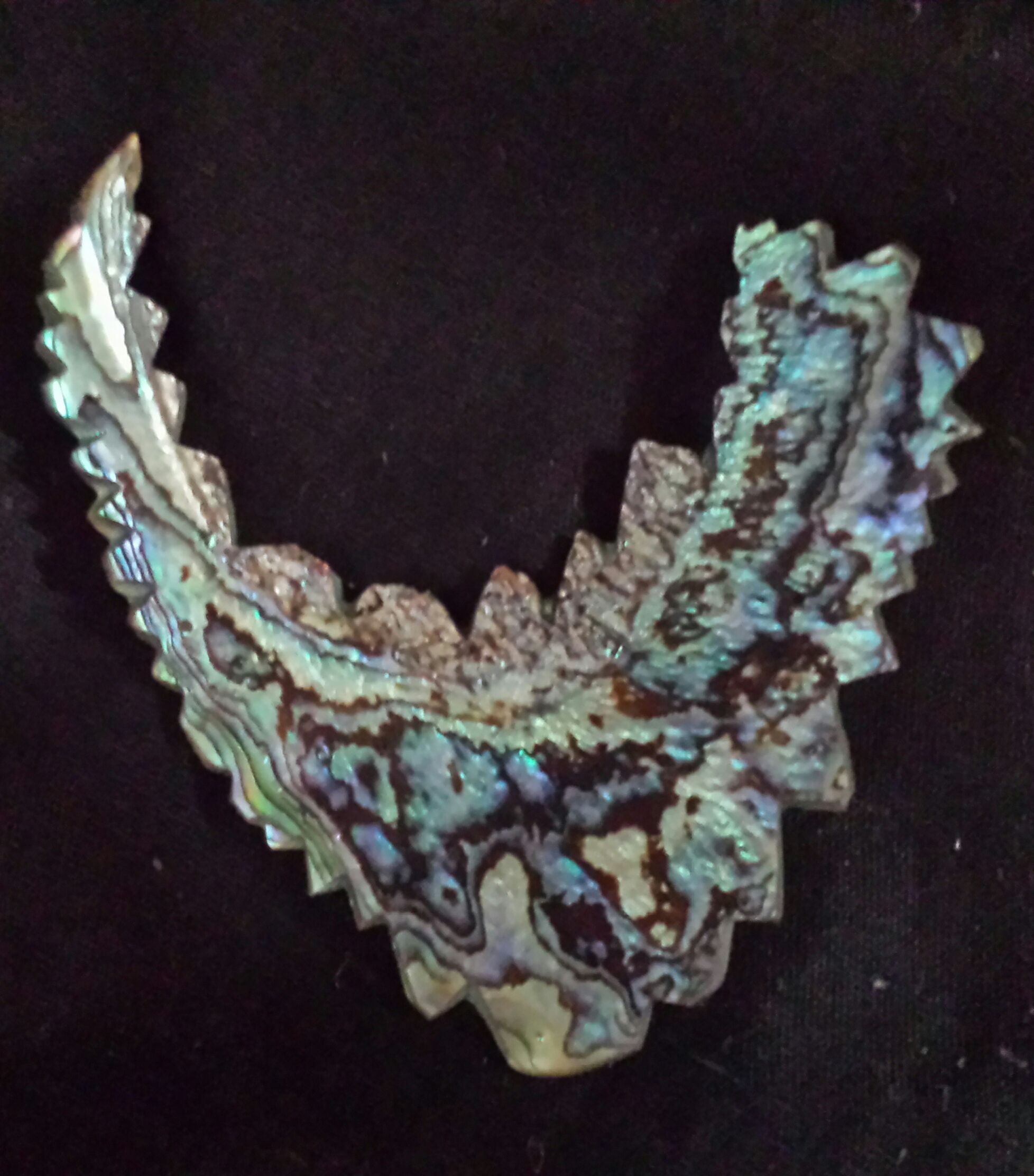 Upcycling & Carving Abalone Shell Into Jewelry and Gris Gris ...