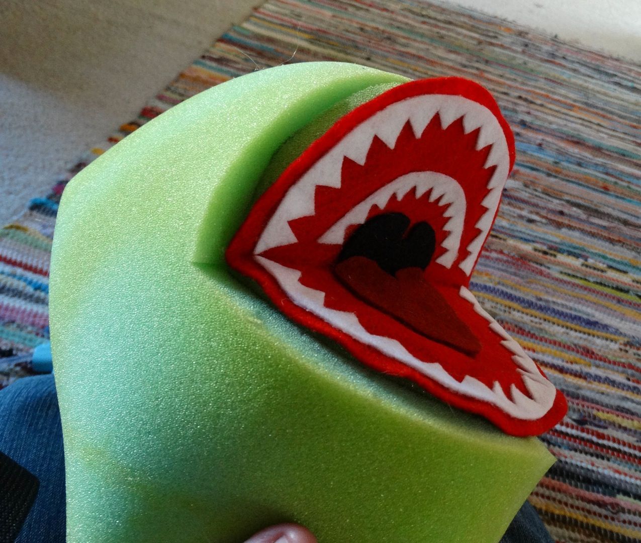 Dark Crystal Fizzgig Inspired Puppet : 11 Steps (with Pictures ...