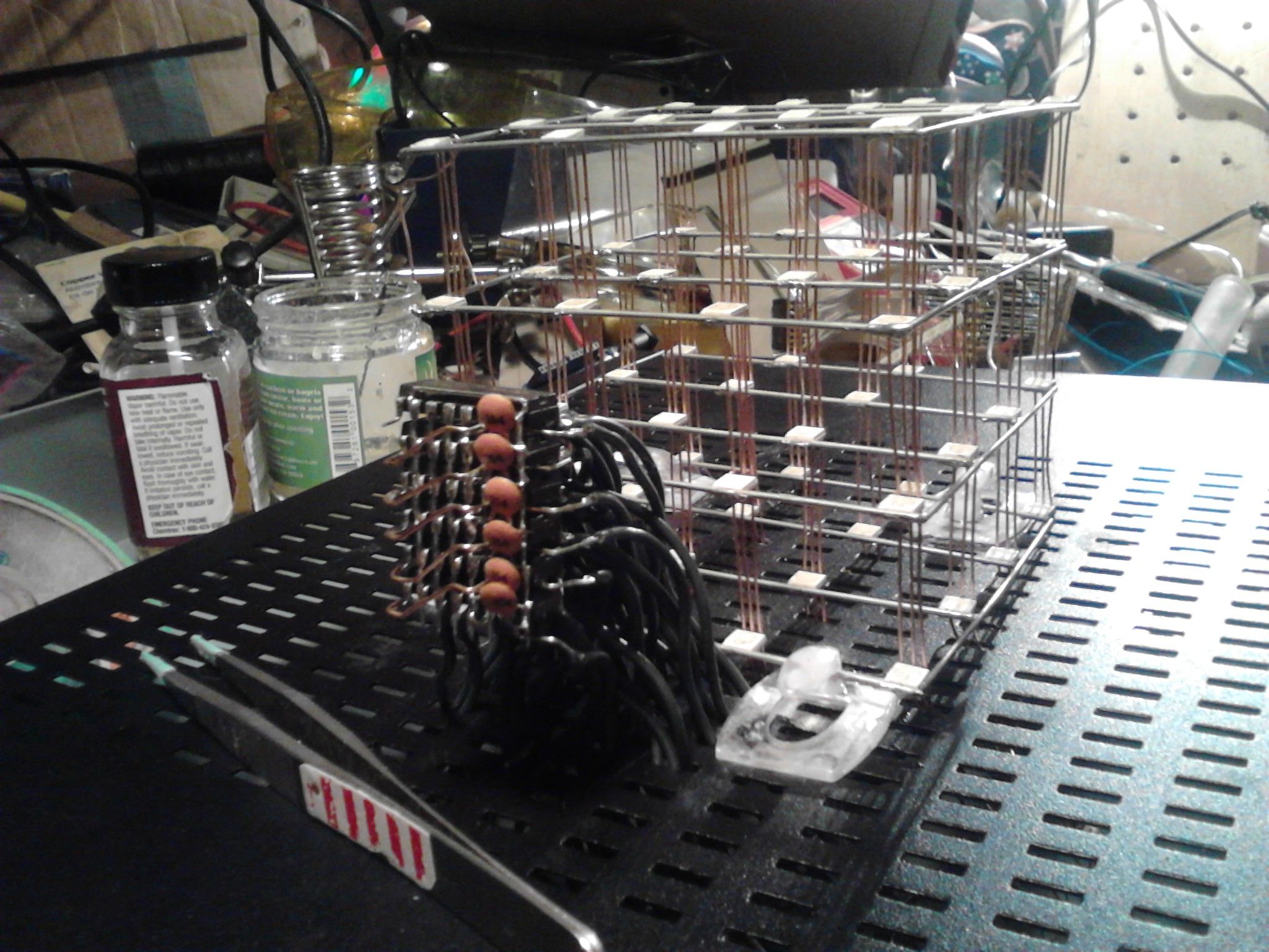 Dead Bug Prototyping and Freeform Electronics : 12 Steps (with Pictures) - Instructables