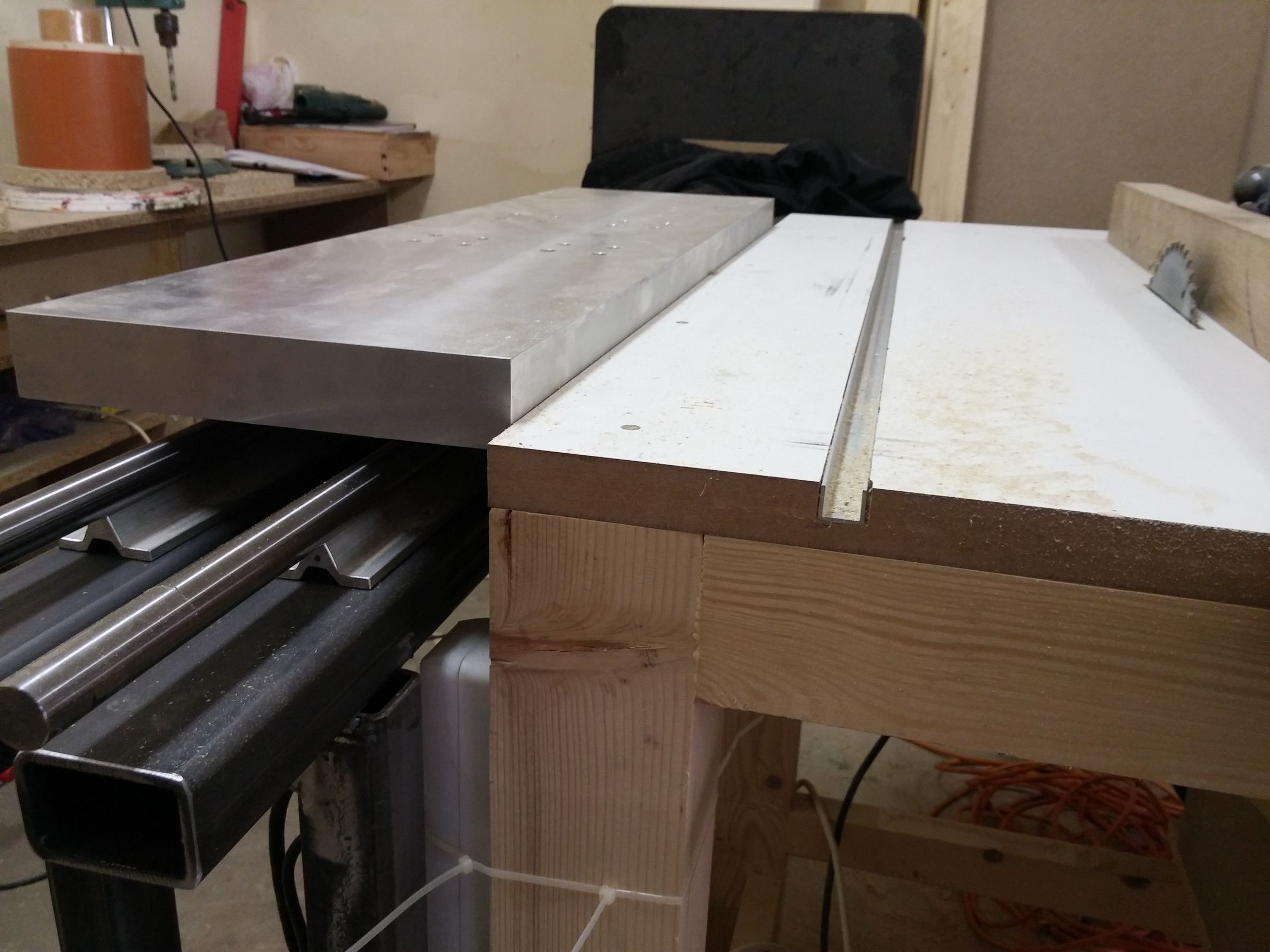 Aluminium Sliding Carriage : 8 Steps (with Pictures) - Instructables