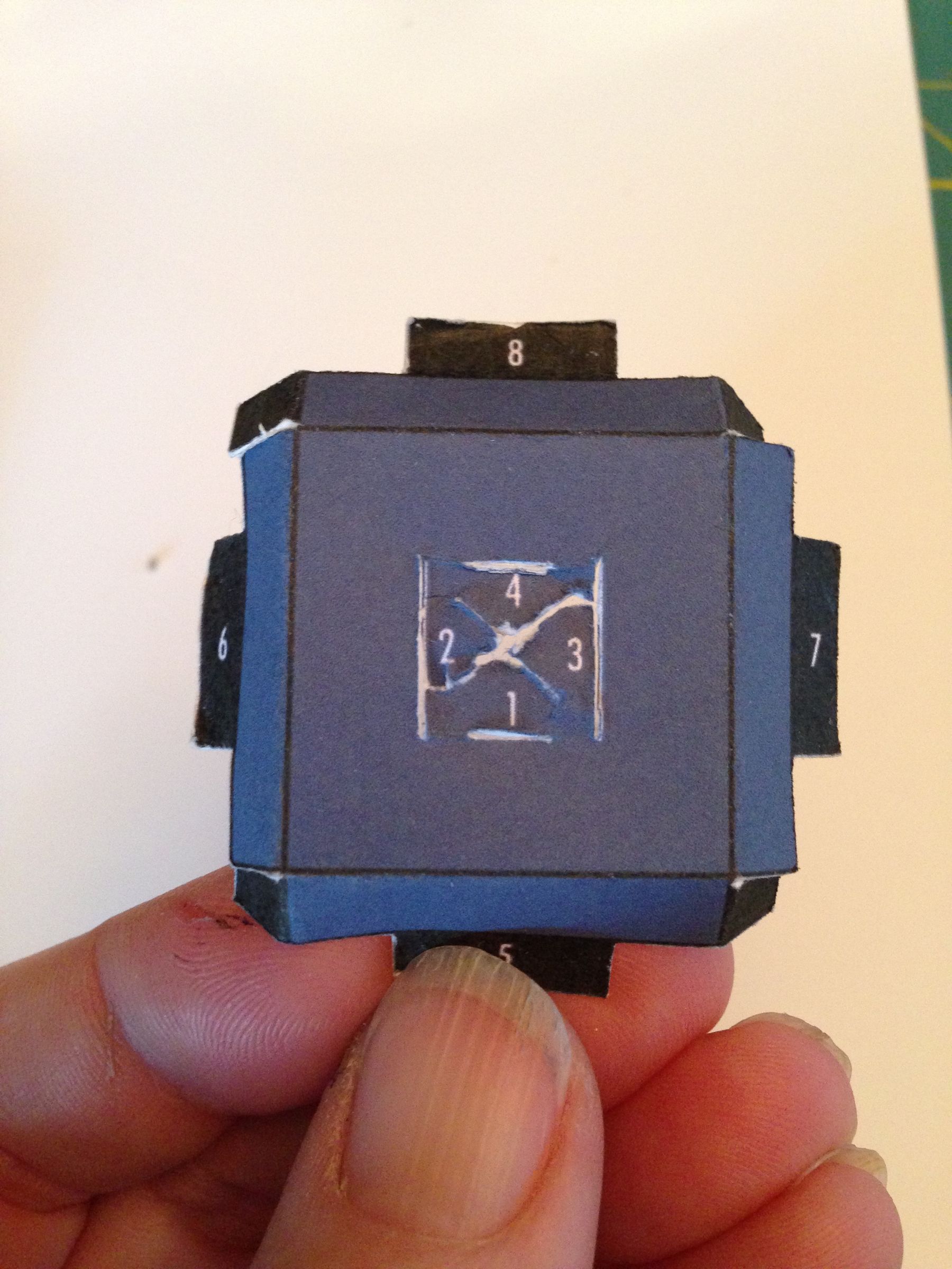Spinning Blinking Papercraft Tardis : 6 Steps (with Pictures) - Instructables