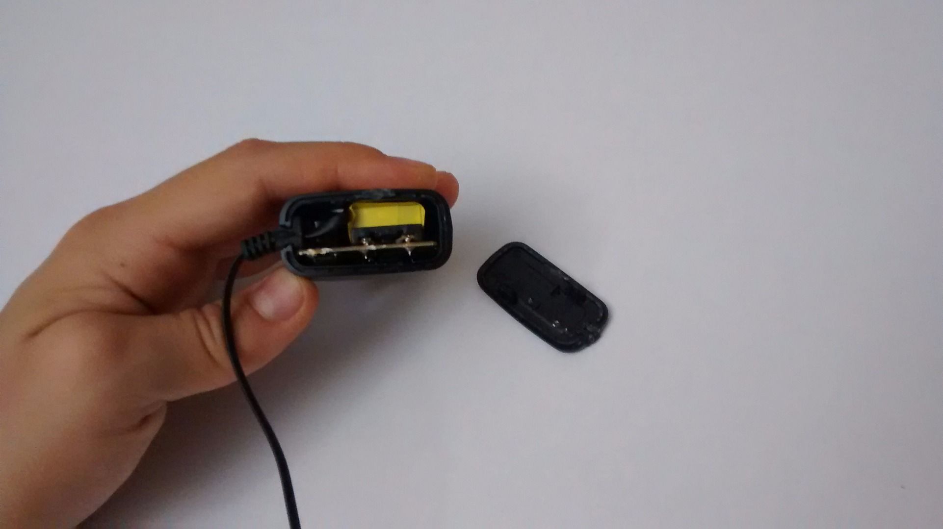 What's Inside? #1: USB Phone Charger (Salvaging Electronic Components ...