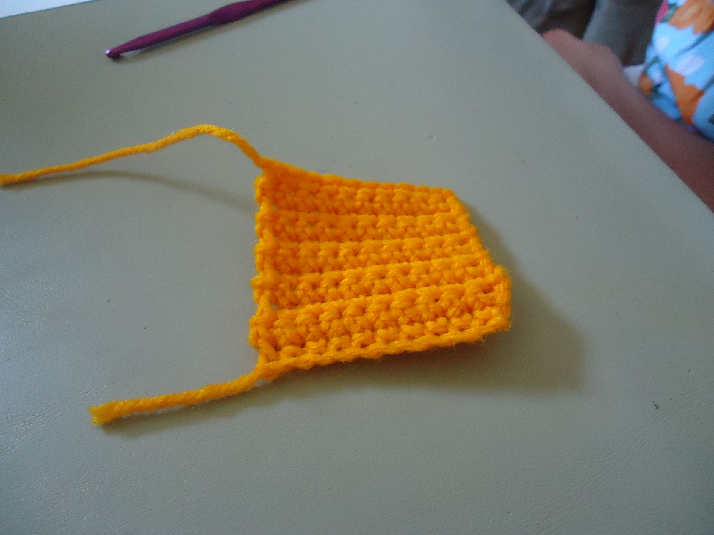 First Beginner Crochet Project: Single Crochet Square : 18 Steps (with ...