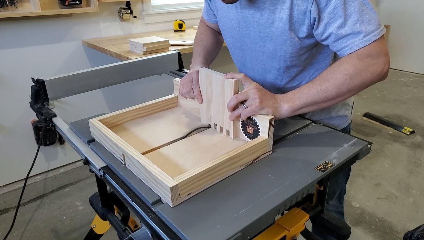 How to Make a Wooden Box Joint Box : 7 Steps (with Pictures ...