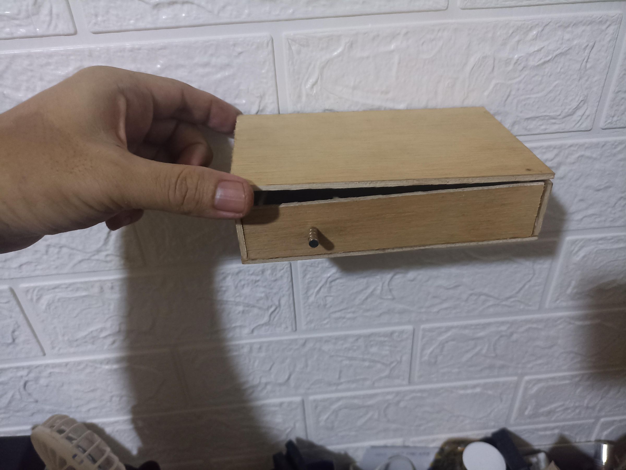 Secret Storage With Magnetic Hiden Key : 6 Steps (with Pictures ...