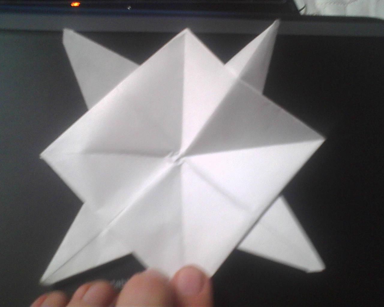 How to Fold an Origami Eight-Pointed Star : 4 Steps (with Pictures ...