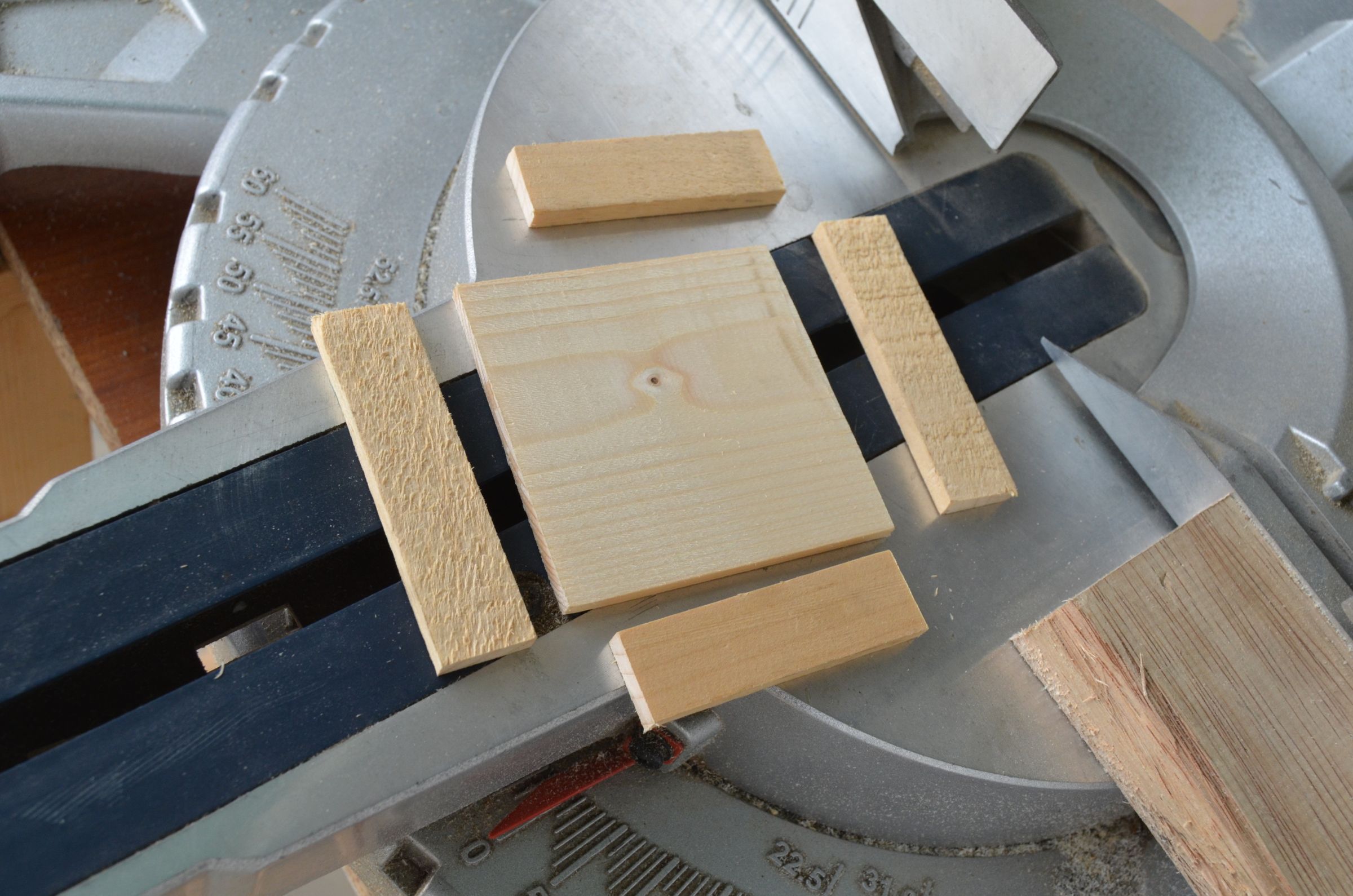 The Classic Wall Clock : 8 Steps (with Pictures) - Instructables