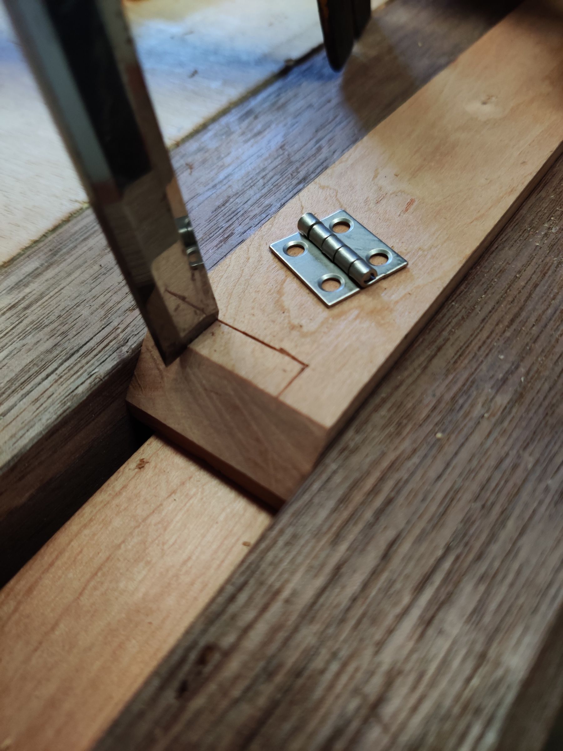 Table With Hidden Lamp : 11 Steps (with Pictures) - Instructables