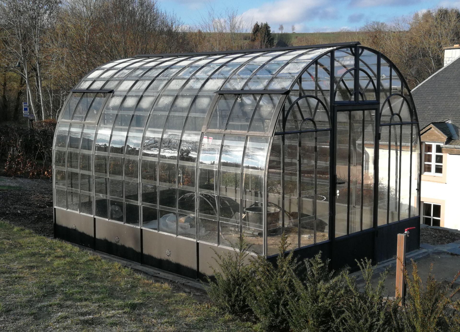 Easy Ways to Make a Simple Greenhouse : 4 Steps - Instructables