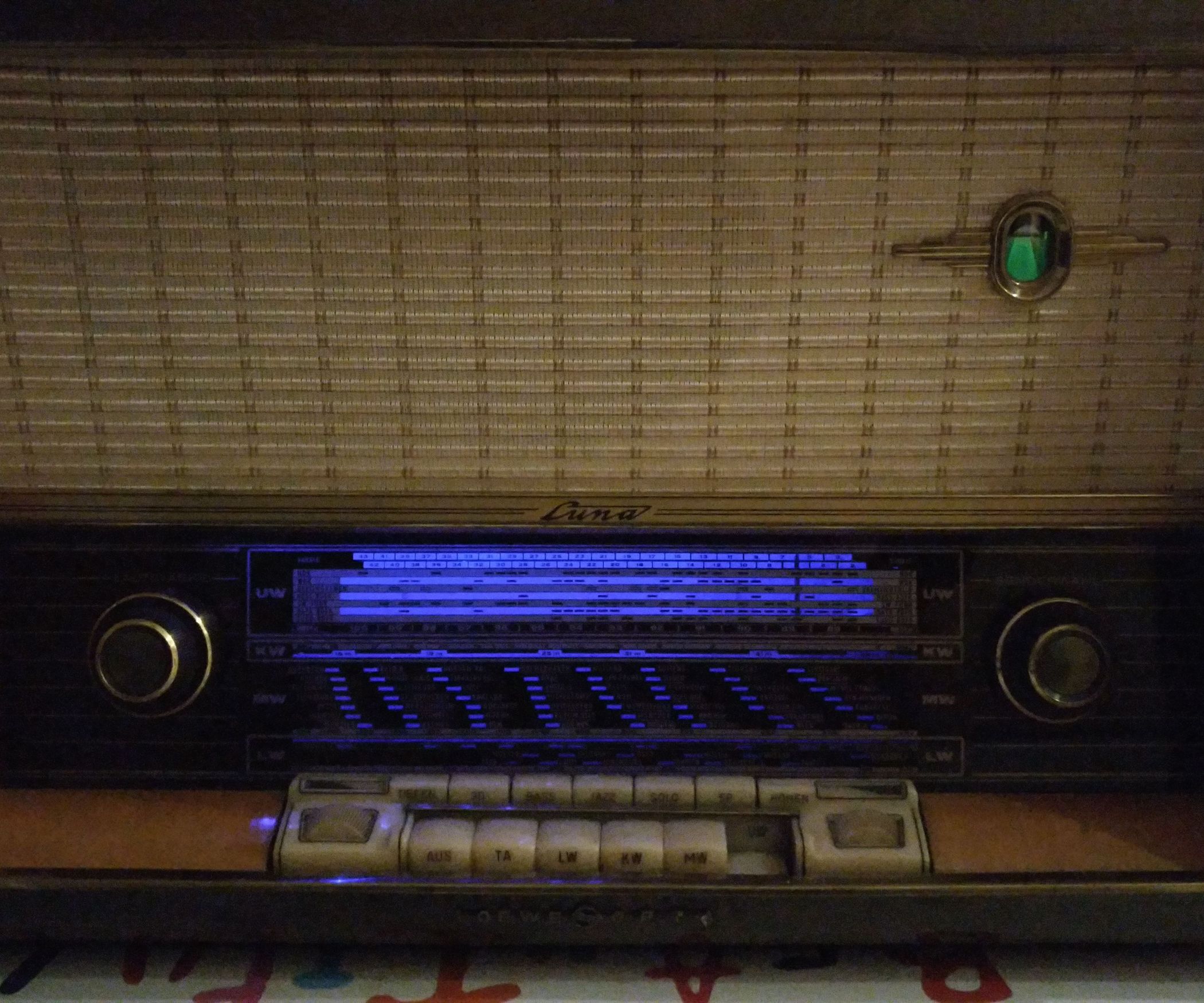 Retro Radio LED-Mod - Instructables