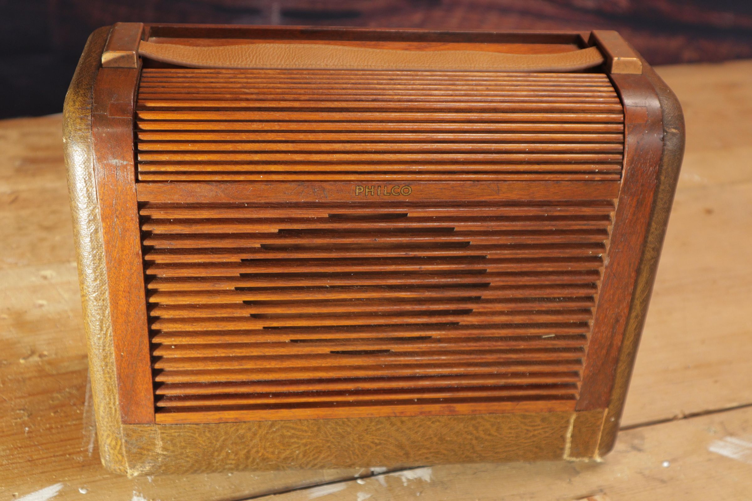 Modernize an Antique Radio - Alexa + Raspberry Pi Entertainment System ...