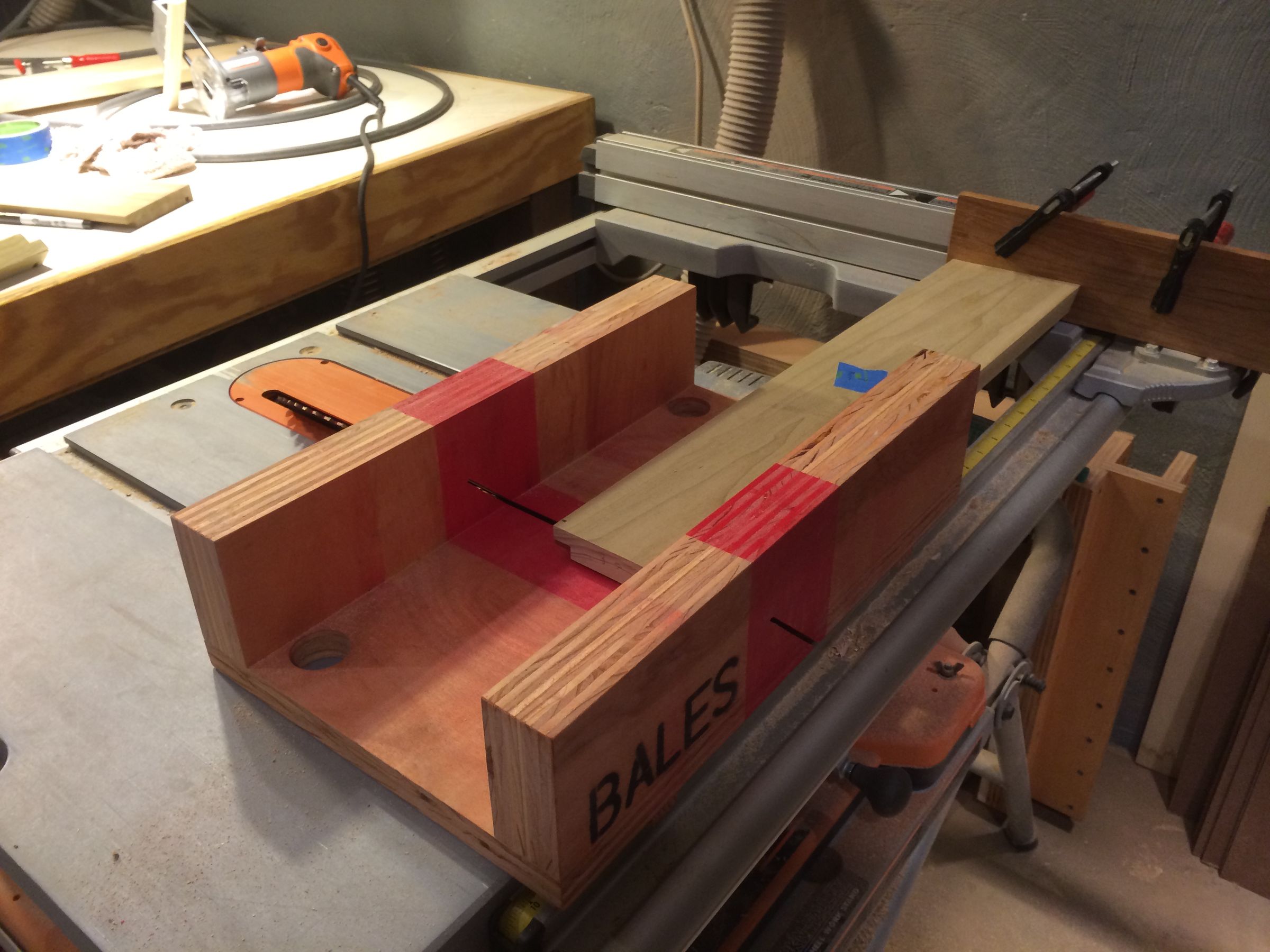 Shadow Box : 6 Steps - Instructables