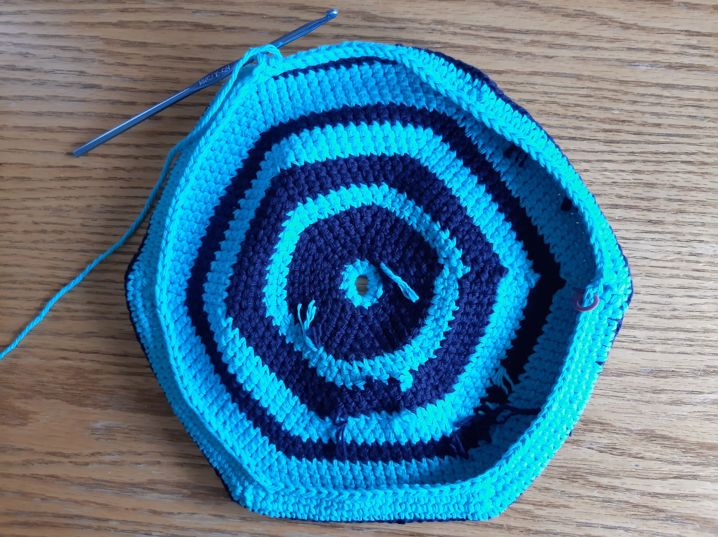 Crocheted Flying Fibonacci Saucer : 7 Steps (with Pictures) - Instructables