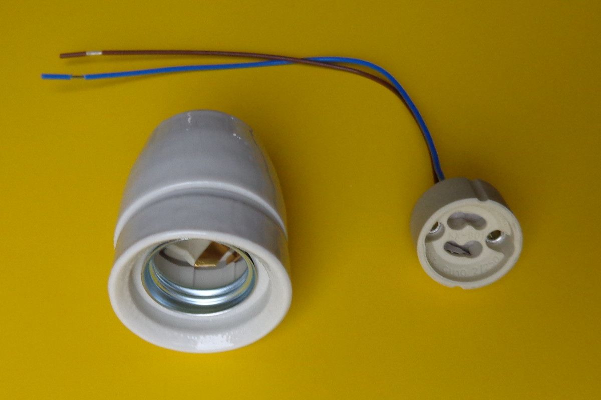 Colander Effect Lamp Using a Magnifying Glass : 10 Steps - Instructables