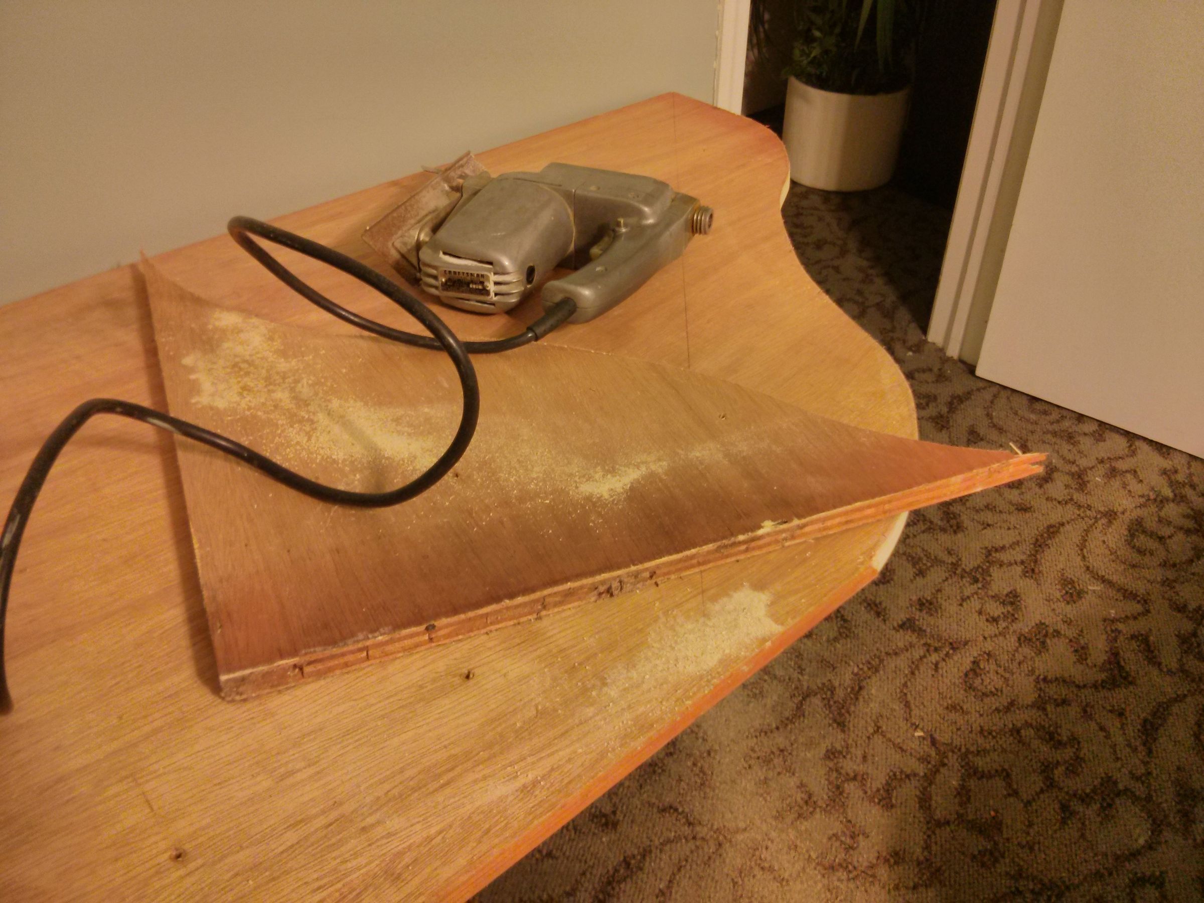 UpCycled Pallet Desk - Instructables