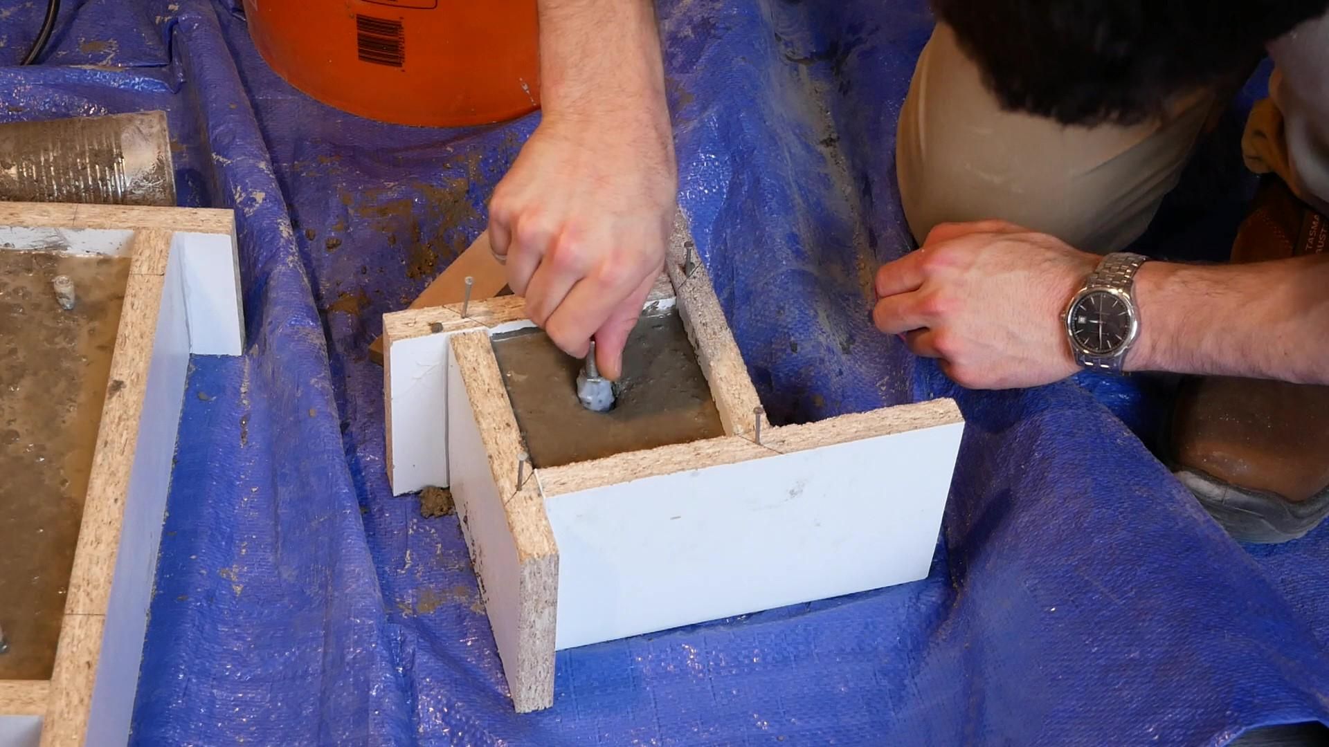 Concrete & Wood Counterweighted Mic Stand : 12 Steps (with Pictures ...