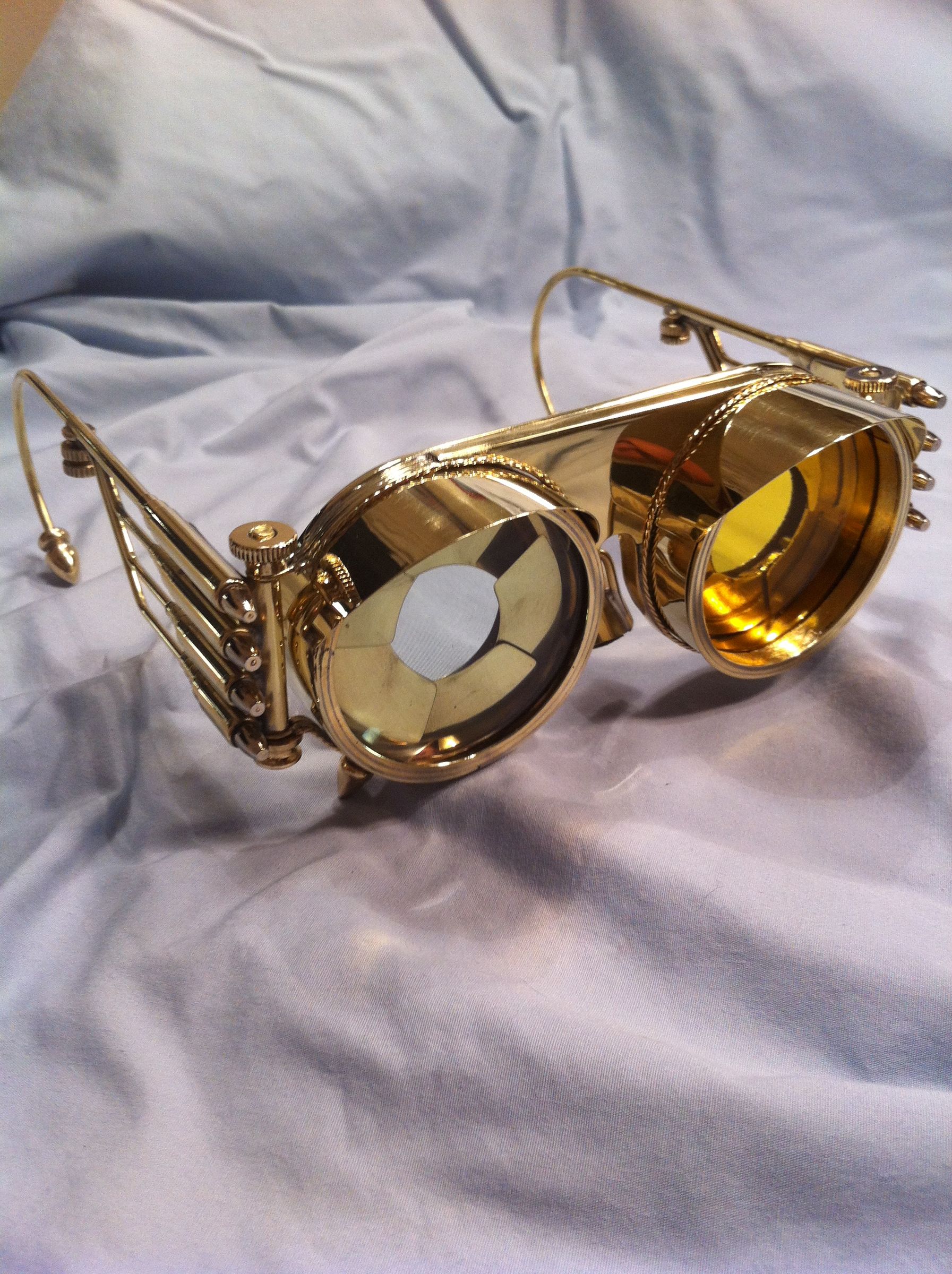 Steampunk Goggles Iris With Interchangable Lenses : 5 Steps (with ...