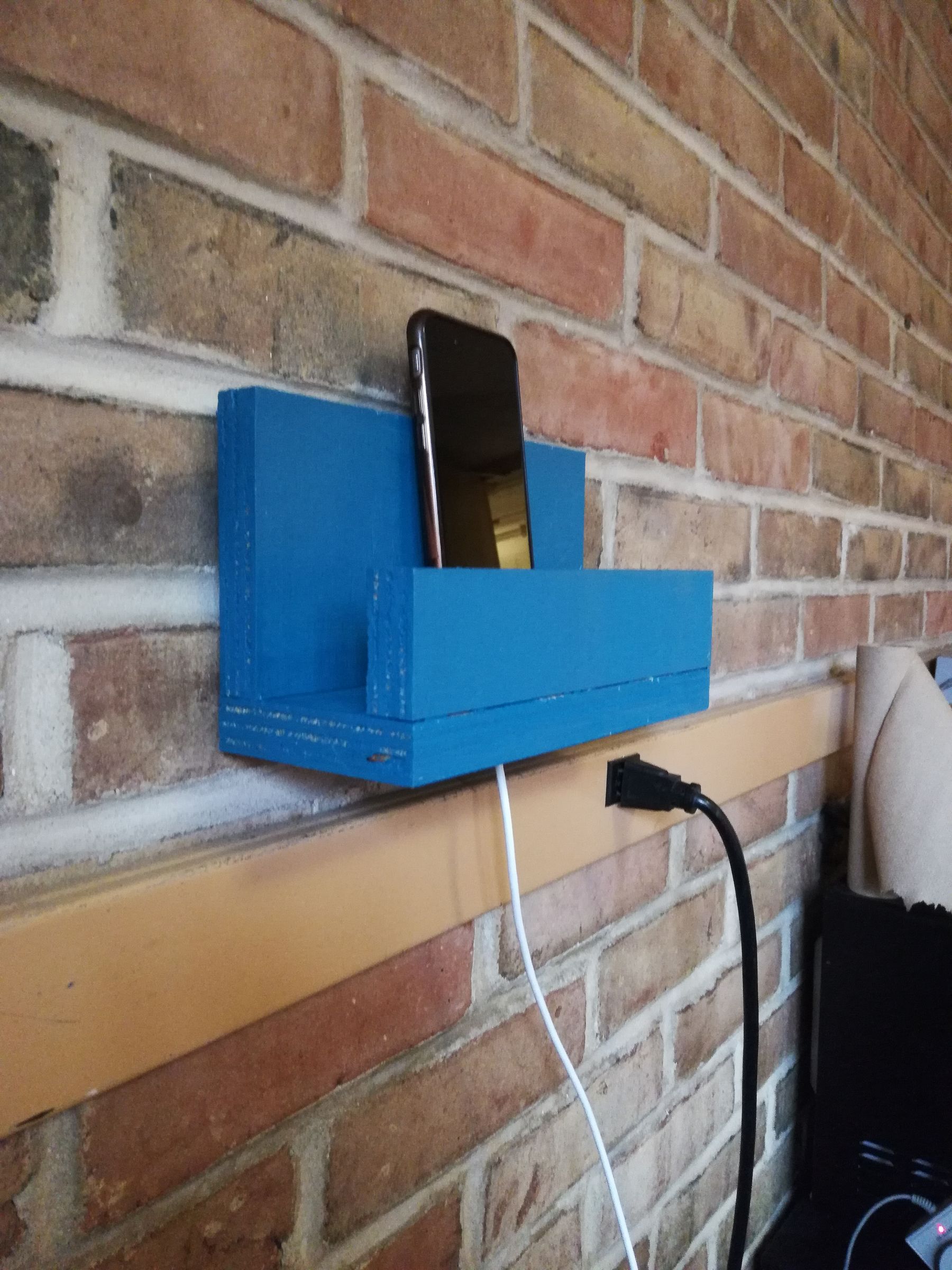 Cell Phone Shelf : 6 Steps - Instructables