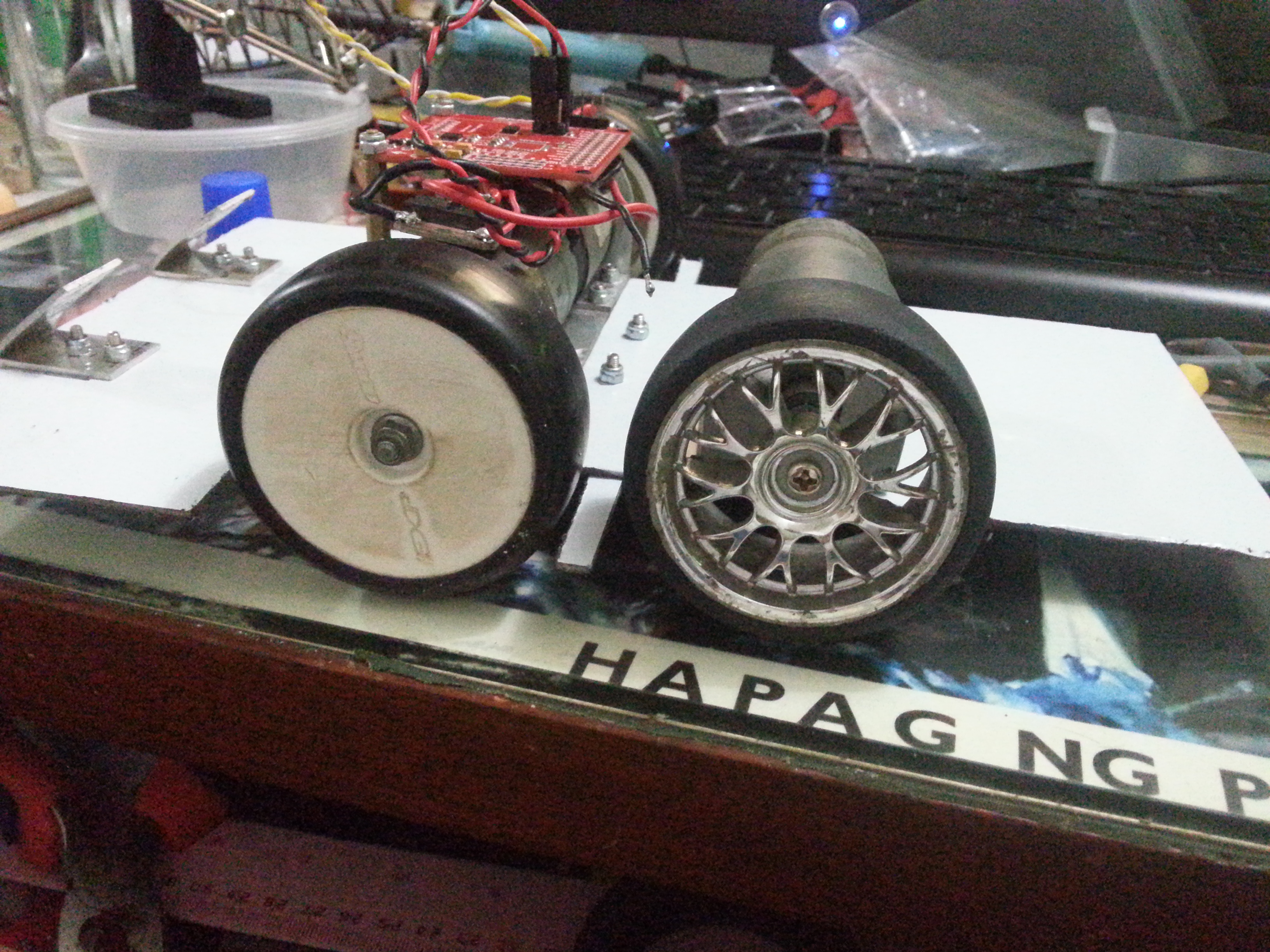 DIY Multipurpose Robot (Sumobot, Spybot, Mazebot, Bluetooth...) : 12 ...