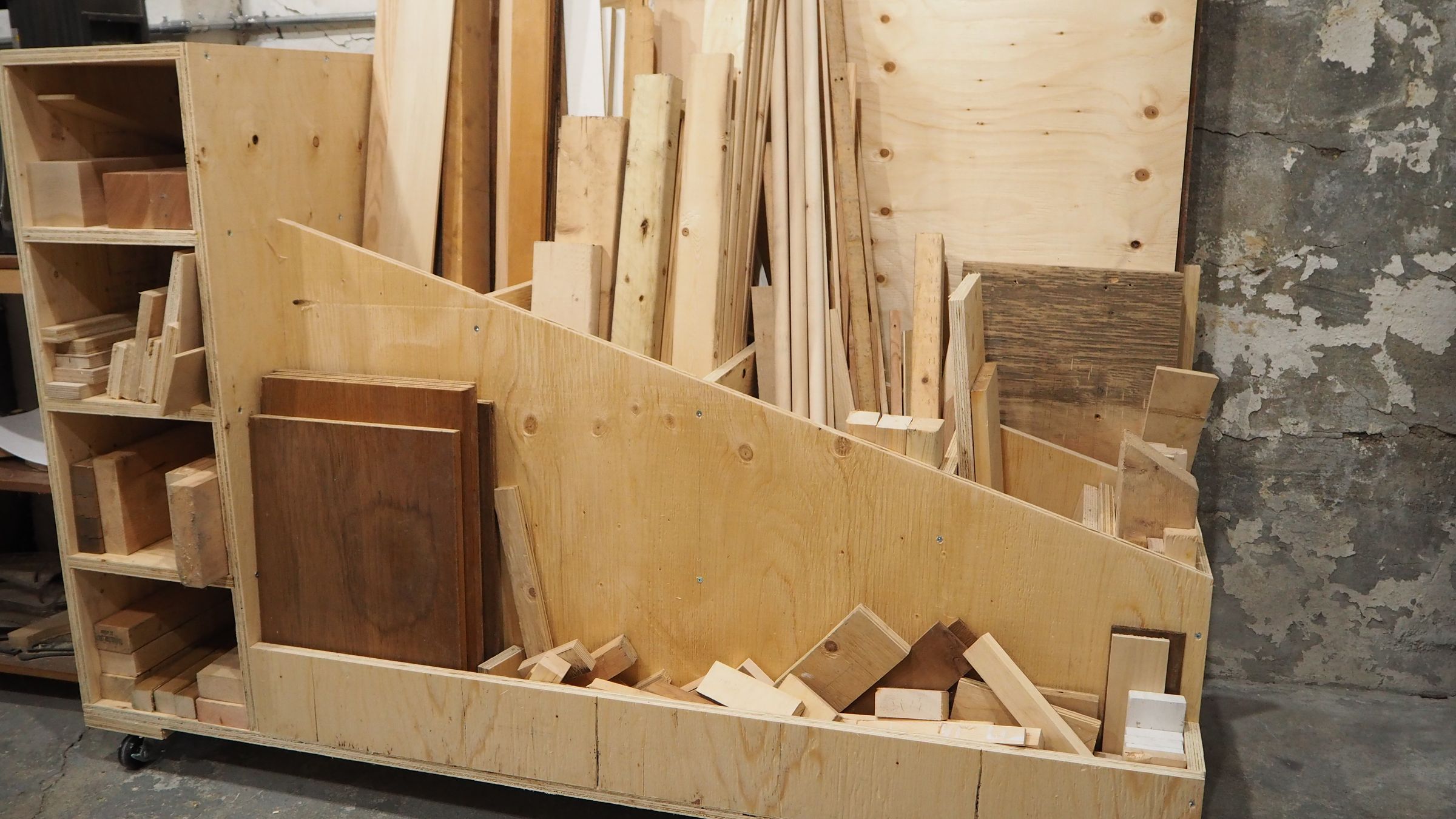 The Ultimate Lumber Storage Cart : 6 Steps (with Pictures) - Instructables