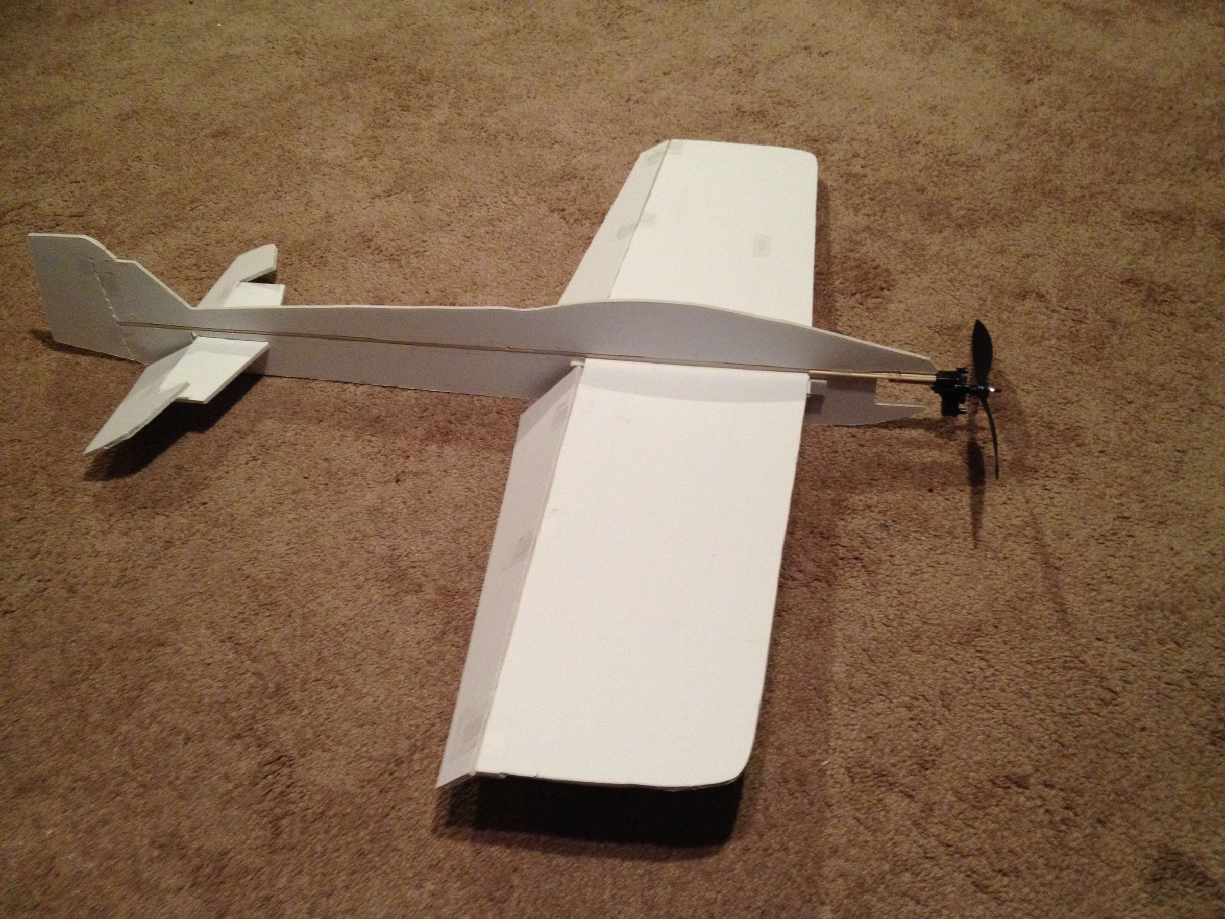 Done Dirt Cheap 3D Foamy ( RC Airplane ) : 8 Steps - Instructables