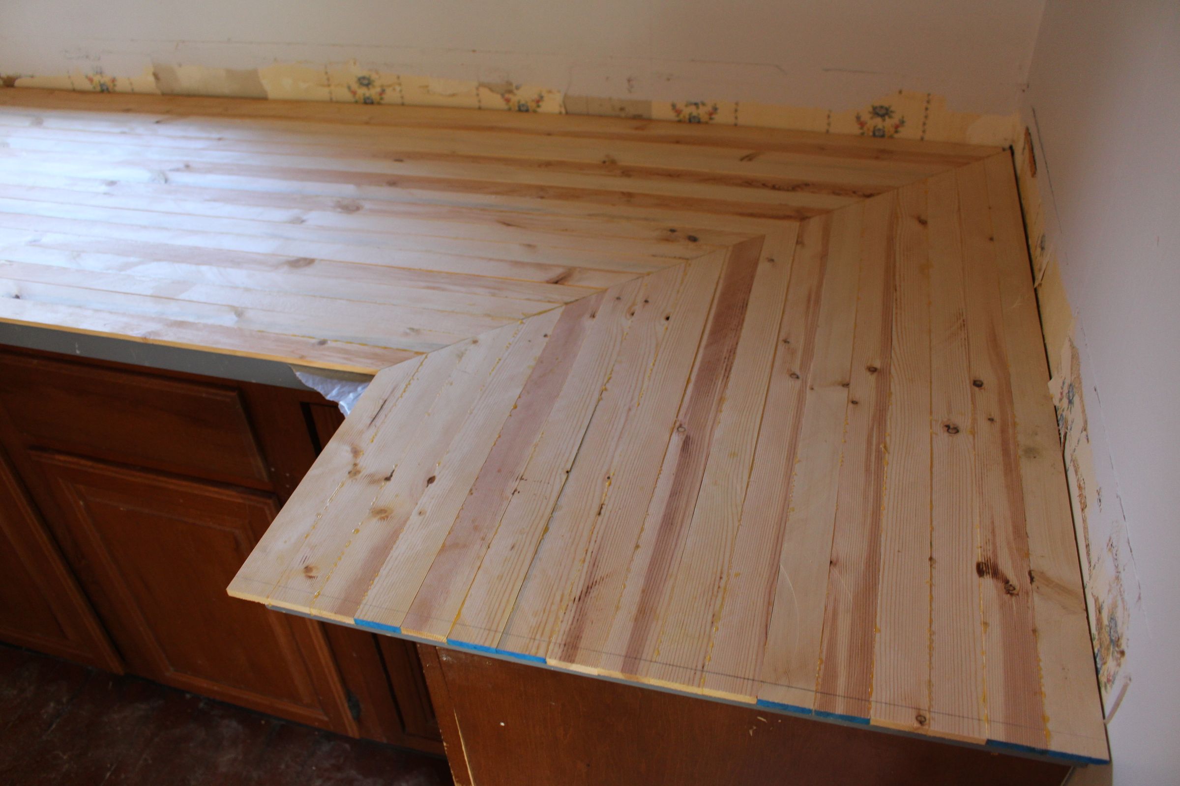 Say Goodbye to That Formica CounterTop! : 17 Steps (with Pictures ...