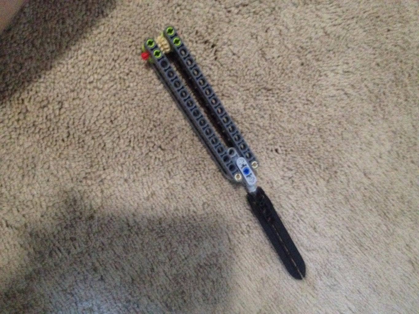Lego Technic Butterfly Knife Instructables lego-technic-butterfly-knife-instructables