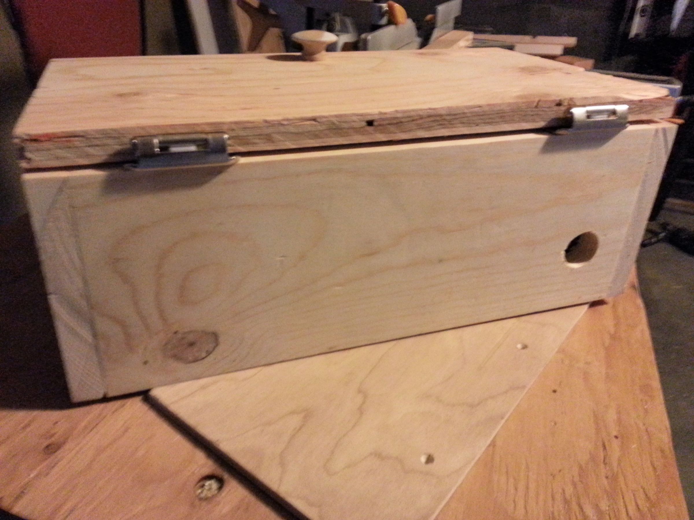 An Ugly But Easy Wall Mounted Charging Docking Station : 6 Steps (with ...