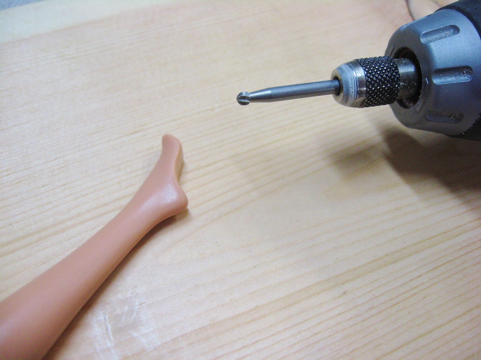 Barbie Leg Lamp : 19 Steps (with Pictures) - Instructables