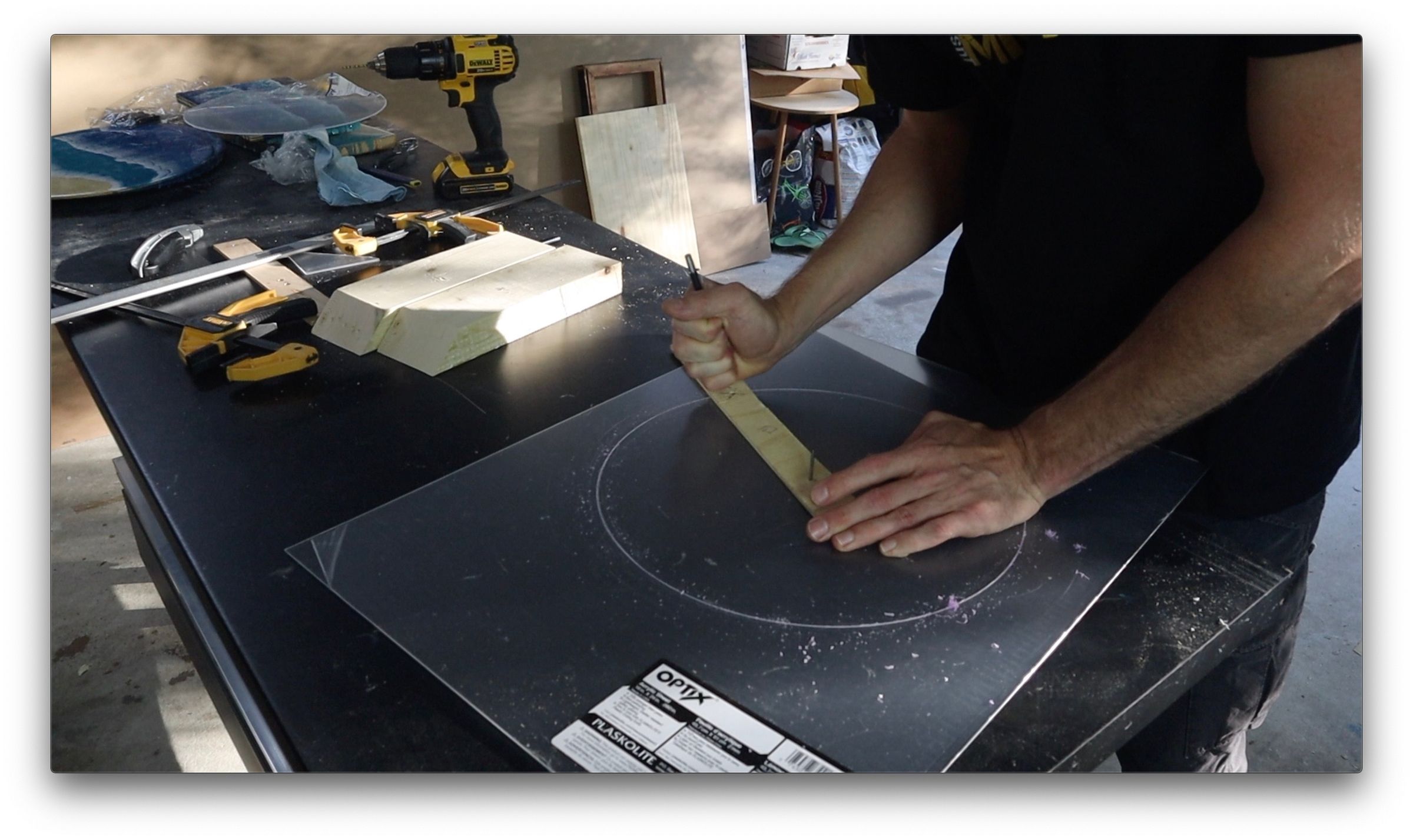 Origami Display Colosseum - Beach Scene Made From Scraps! : 6 Steps ...