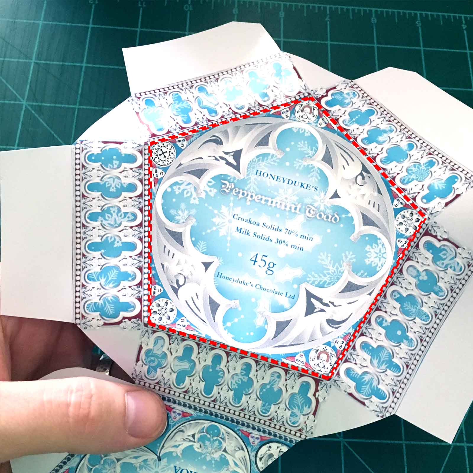 Honeyduke's Peppermint Toad Custom Box & Recipe : 5 Steps (with ...