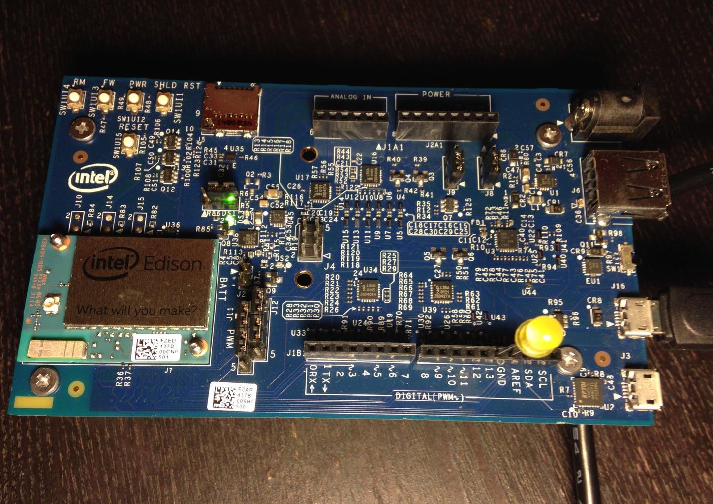 Getting Started With Intel Edison - Python Programming : 15 Steps (with ... Getting Started With Intel Edison - Python Programming : 15 Steps (with ...