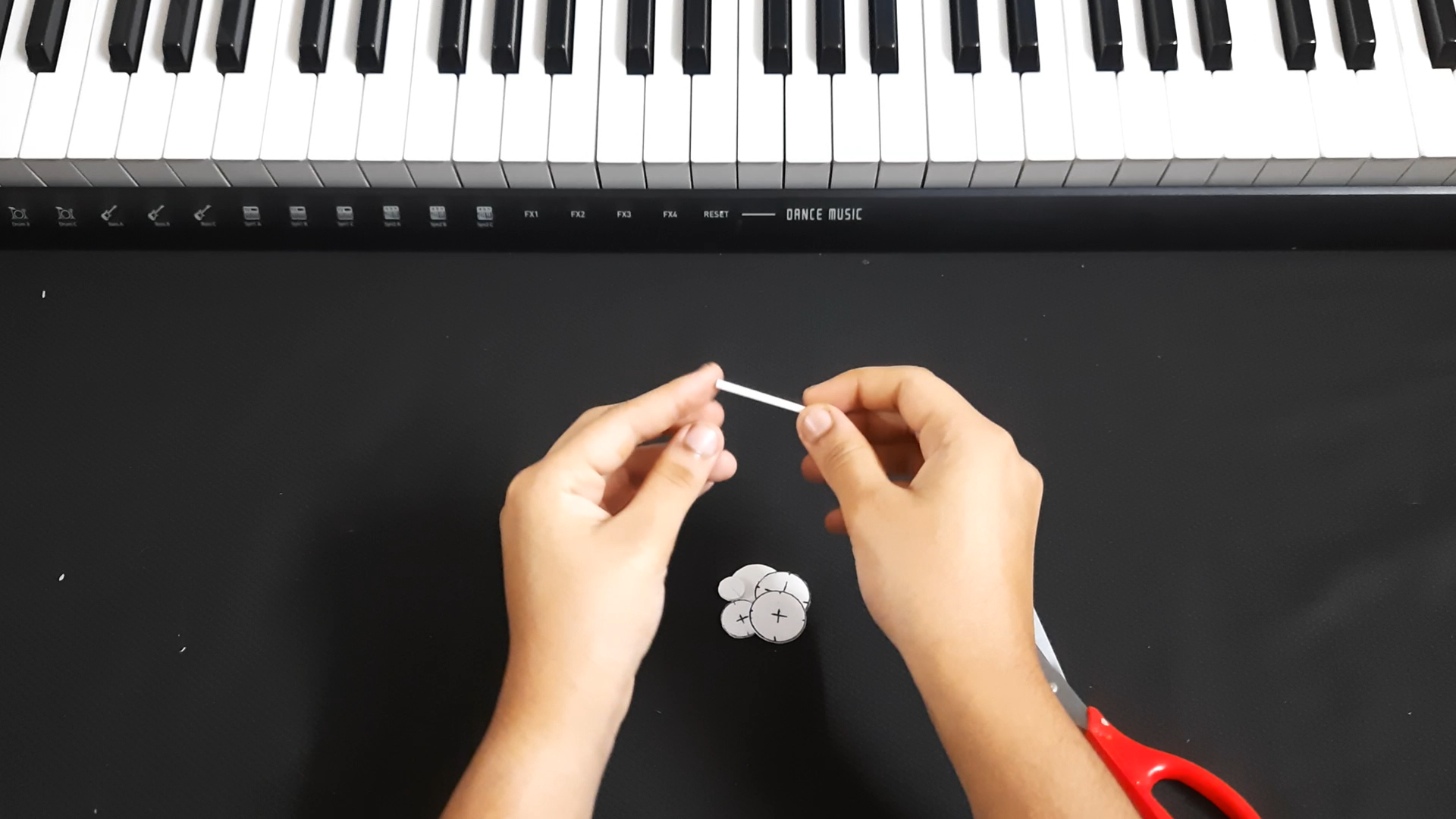 "DIY String Toy Tutorial: How to Make Your Own Fun and Easy String Toys" : 10 Steps (with ...