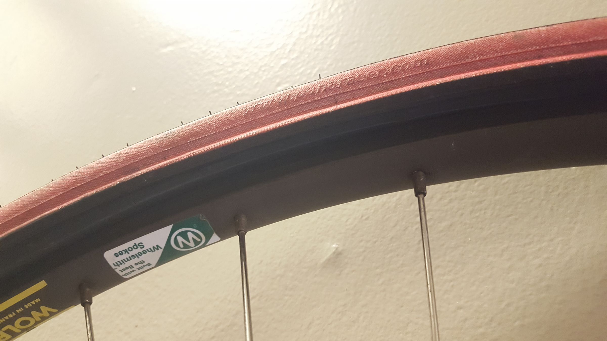 How to Change an Inner Tube on a Bike : 5 Steps (with Pictures ...