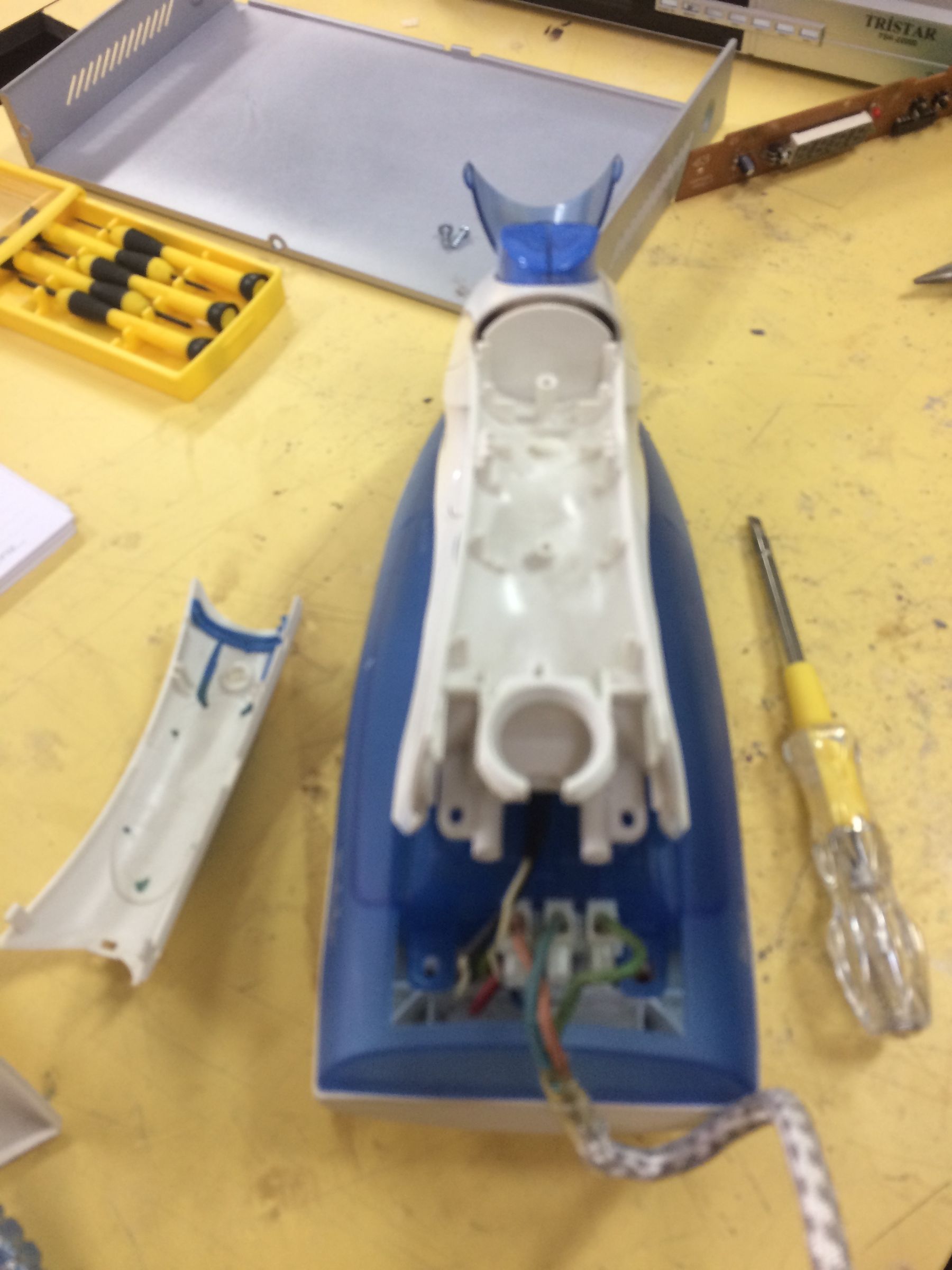 Iron Disassembly : 5 Steps - Instructables