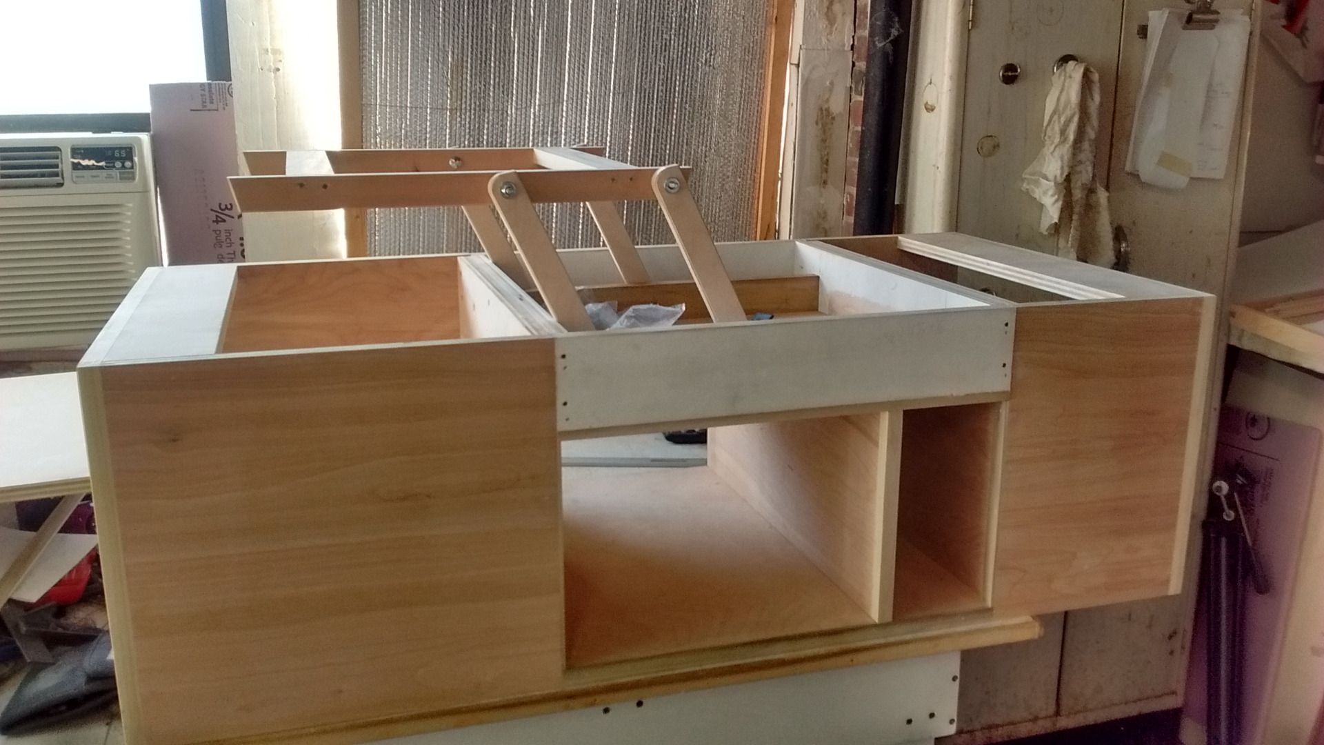 Coffee Table W/ Raising Top/compartment : 8 Steps (with Pictures ...