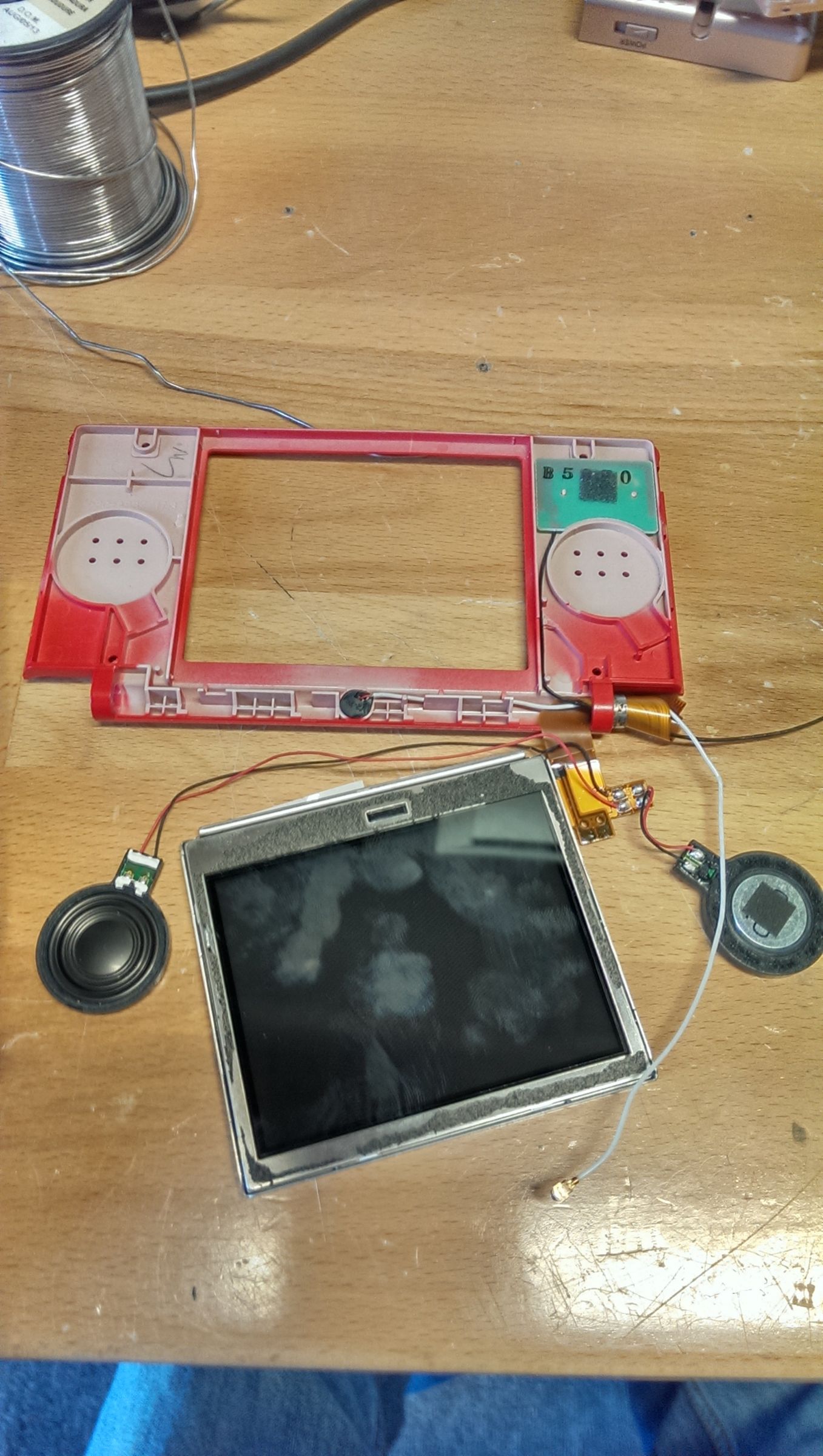How to Fix a Broken Ds Lite : 16 Steps - Instructables
