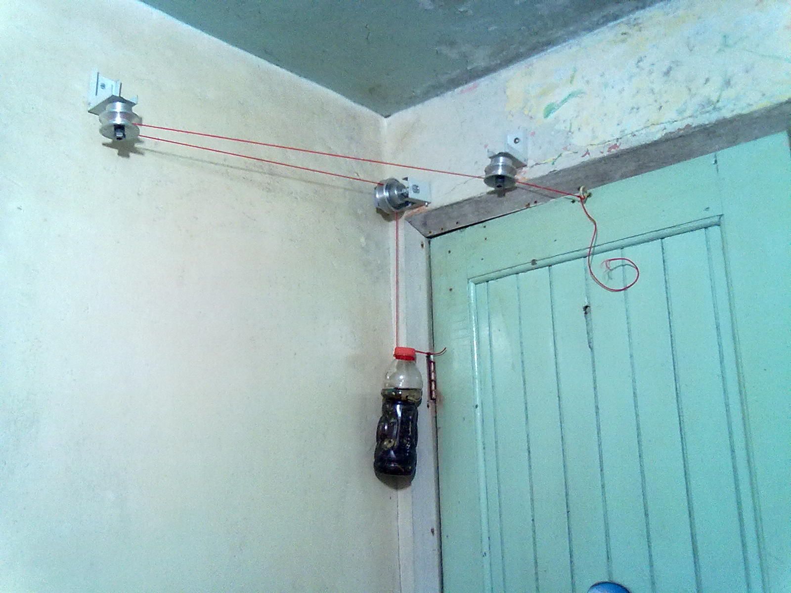 Counterweight Door Closer : 4 Steps (with Pictures) - Instructables