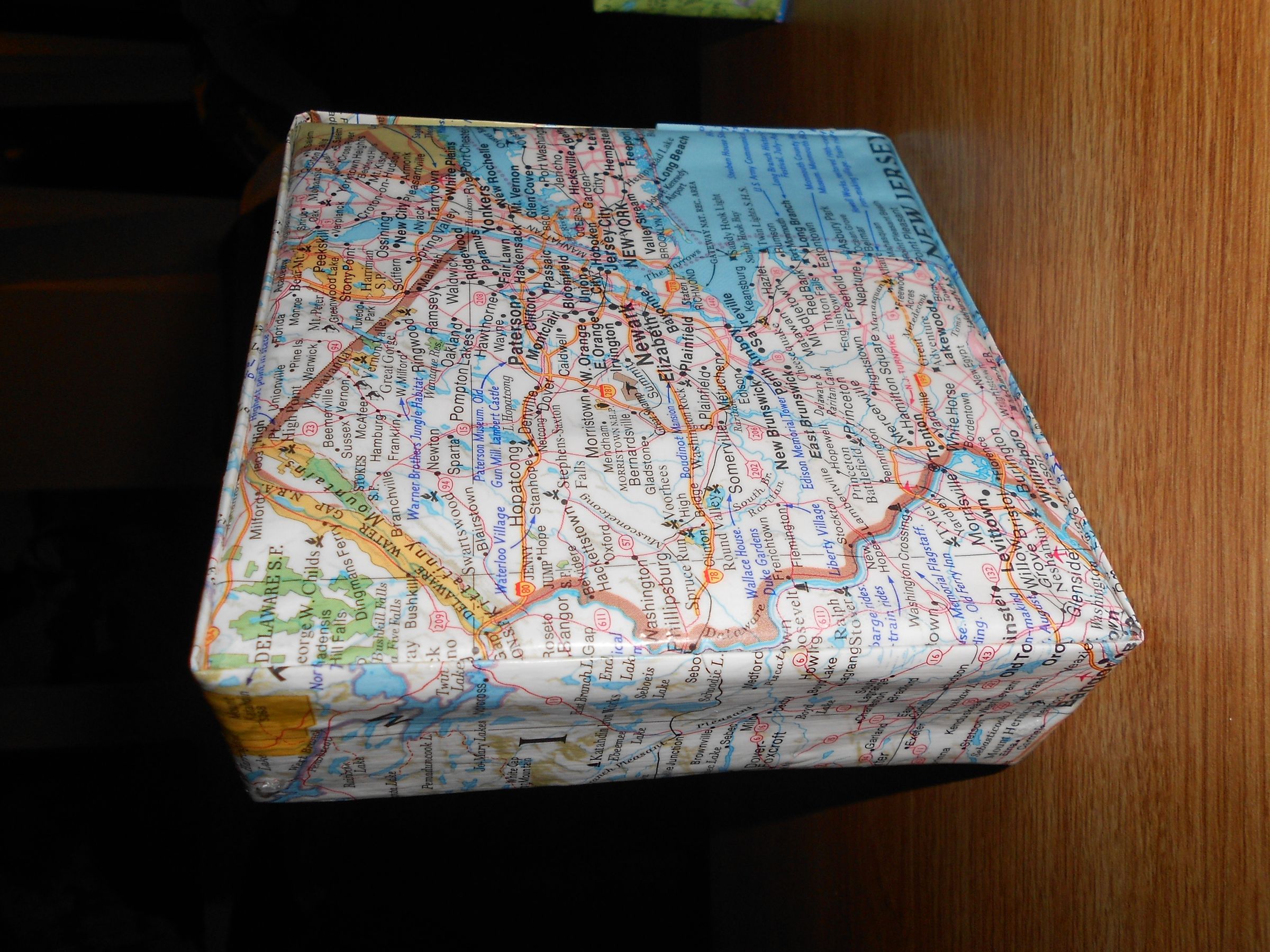 DIY Map Decor for Your Home! Aka, What to Do If You Have Tons of Maps ...