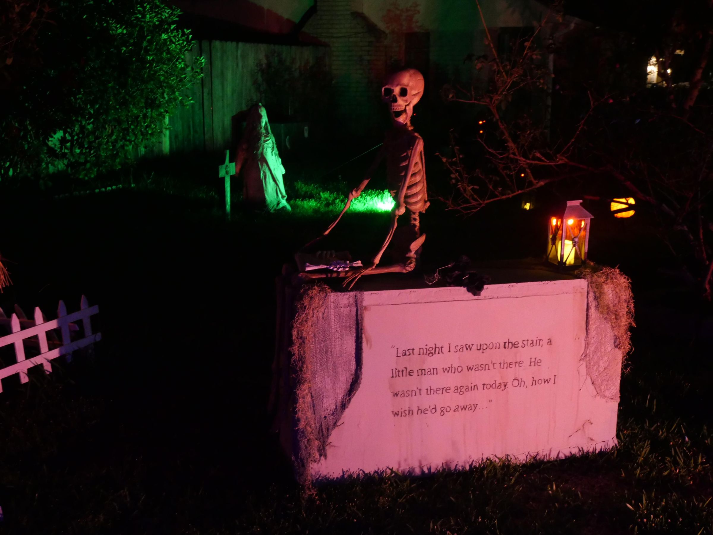 Halloween Crypt Prop : 7 Steps (with Pictures) - Instructables