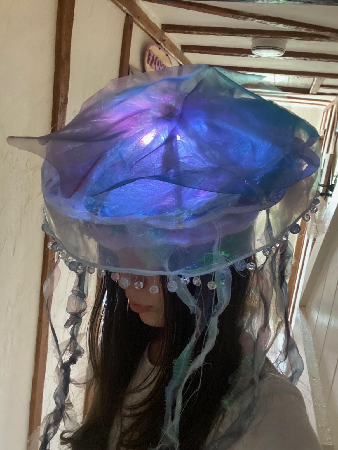 Jellyfish Hat : 6 Steps (with Pictures) - Instructables