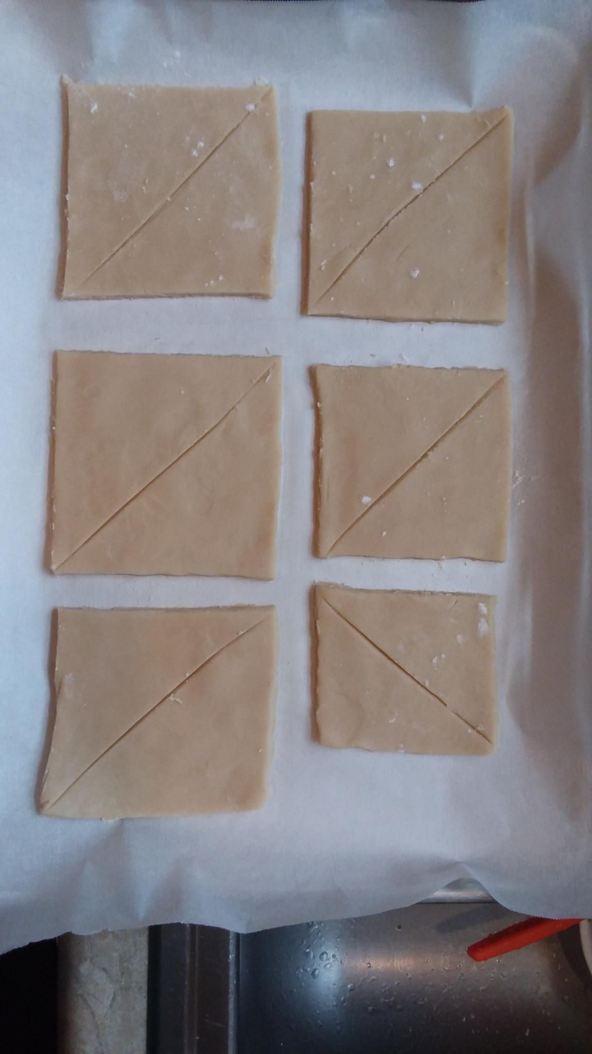 Lembas: Elvish Waybread : 4 Steps (with Pictures) - Instructables